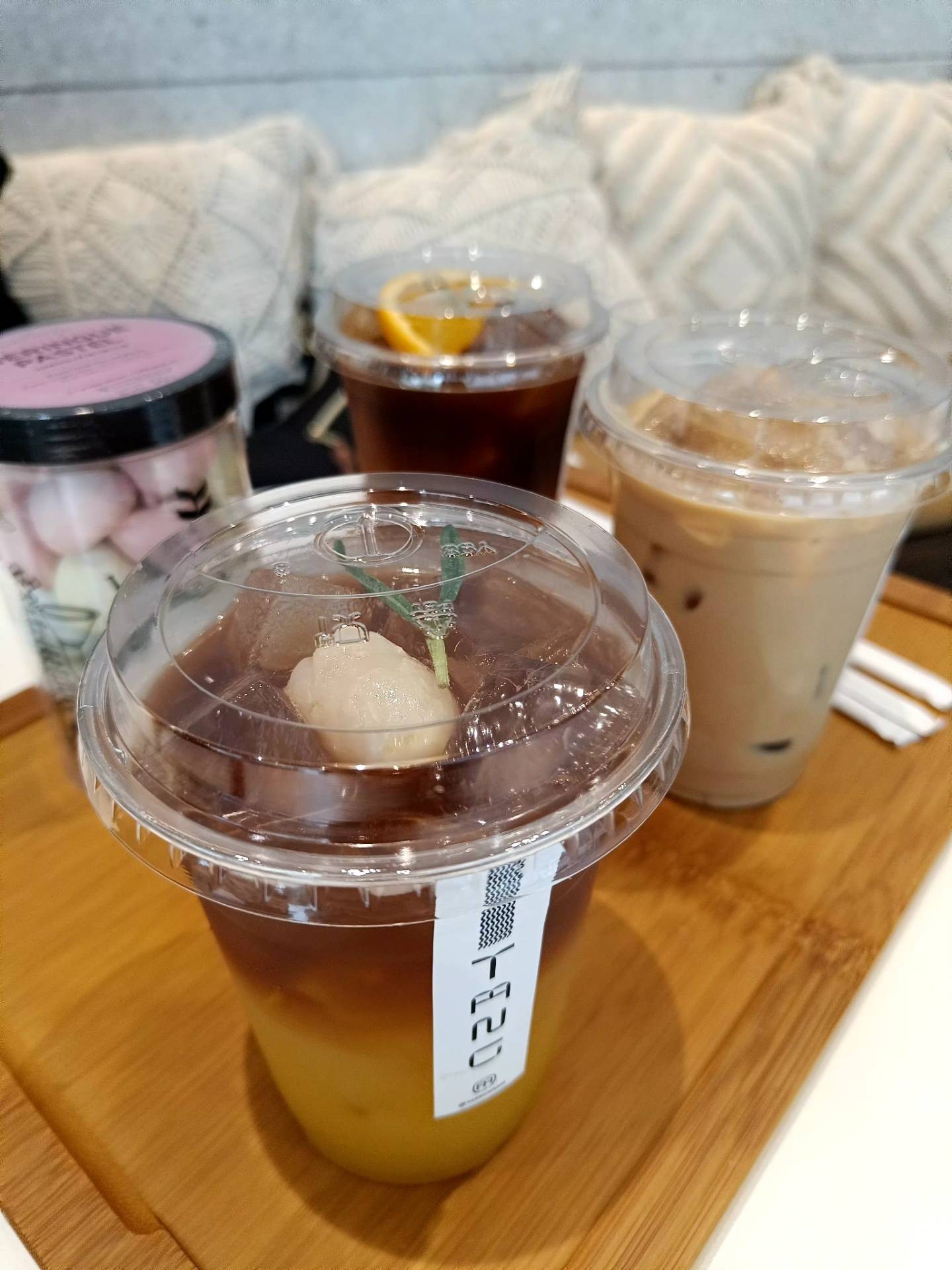 รีวิว Tang Café - ร้านกาแฟของ Tiang Studio Bangkok