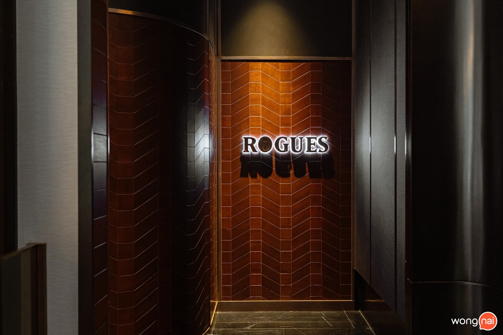 "Rogues Bar" บาร์ลับสไตล์อเมริกันแห่งใหม่ย่านทองหล่อ ถูกใจสายปาร์ตี้