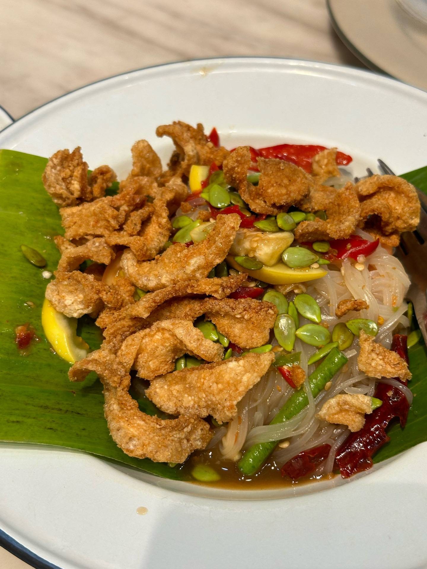 รีวิว Zaab Eli (แซ่บอีลี่) เอ็มควอเทียร์ - สมชื่อแซ่บอีลี่ 🌶️แซ่บนัว ...
