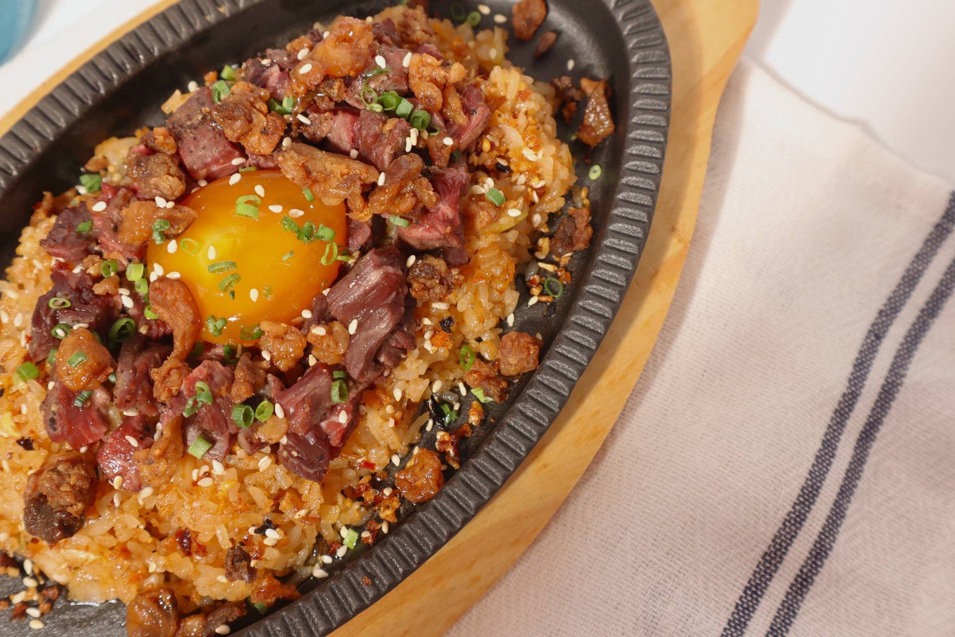 รีวิว RED Nikkei & Steak Bar - อาหารอร่อยมากๆ ต้องมาลองครับ