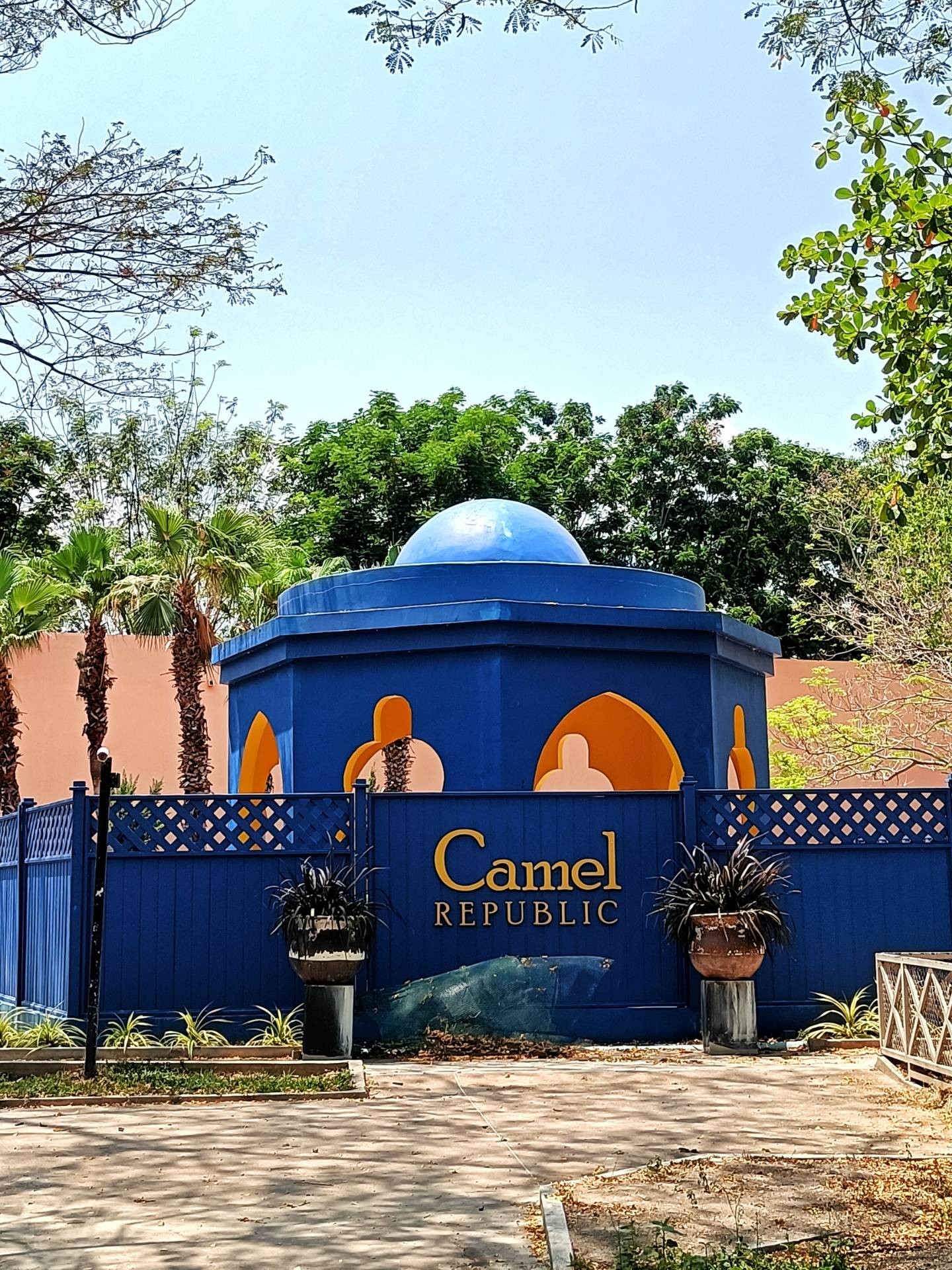 รีวิว Camel Republic - 🎠🎡 สวนสัตว์ & สวนสนุก 🐪🏜️