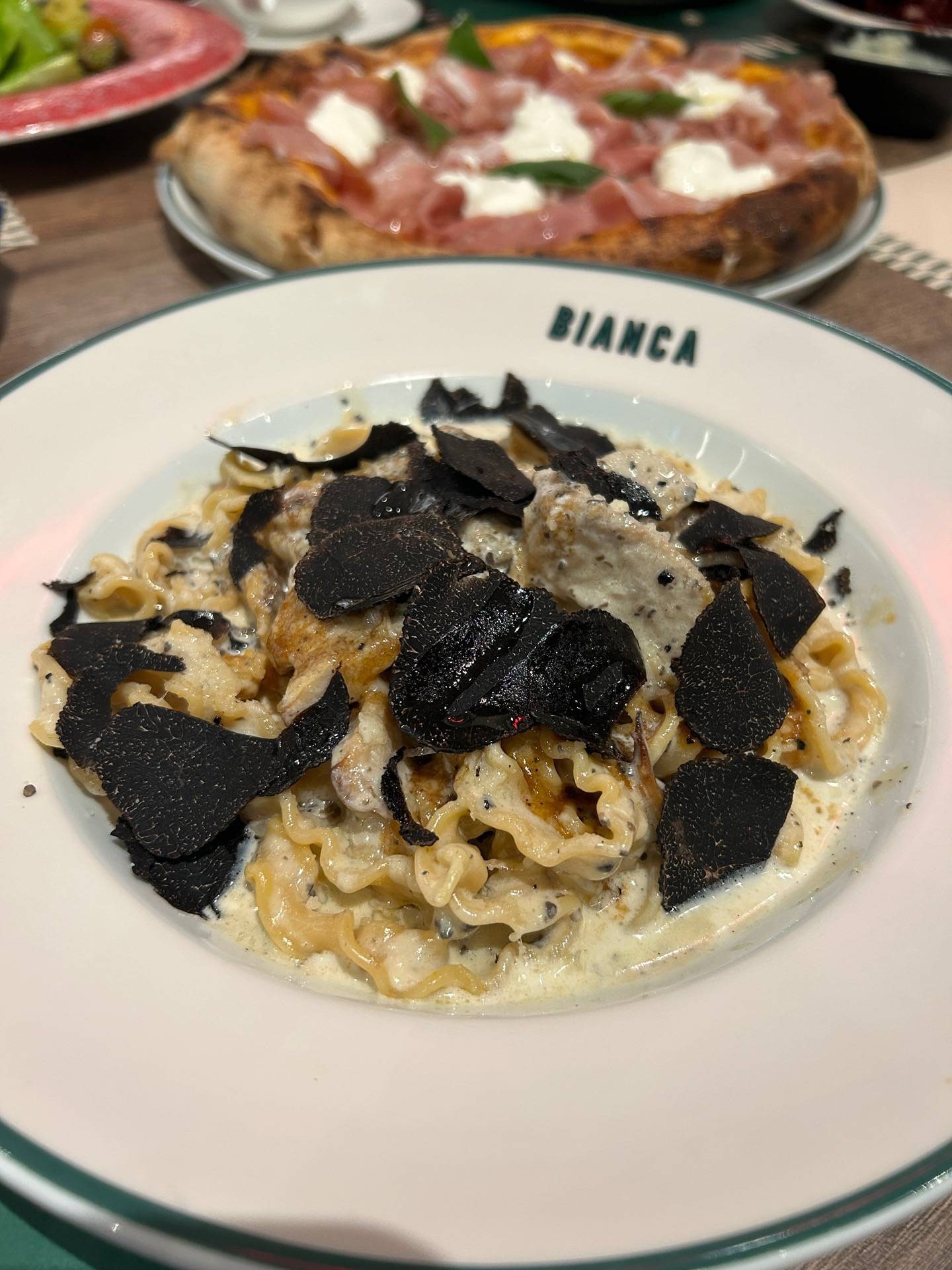 Truffle Pasta e Basta ร้าน BIANCA Italian Restaurant EMSPHERE