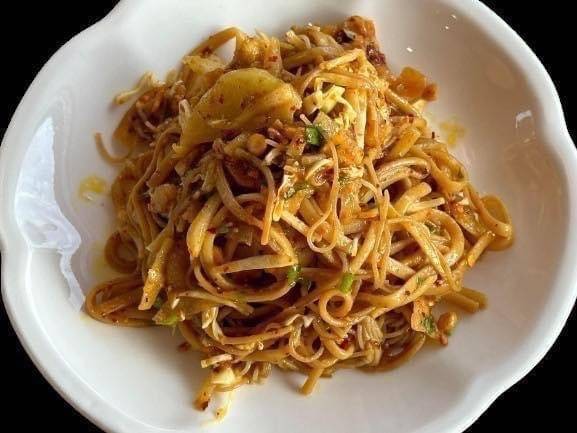 รูป The Zayat Myanmar Restaurant and Convenience Store(ဇရပ်မြန်မာထမင ...