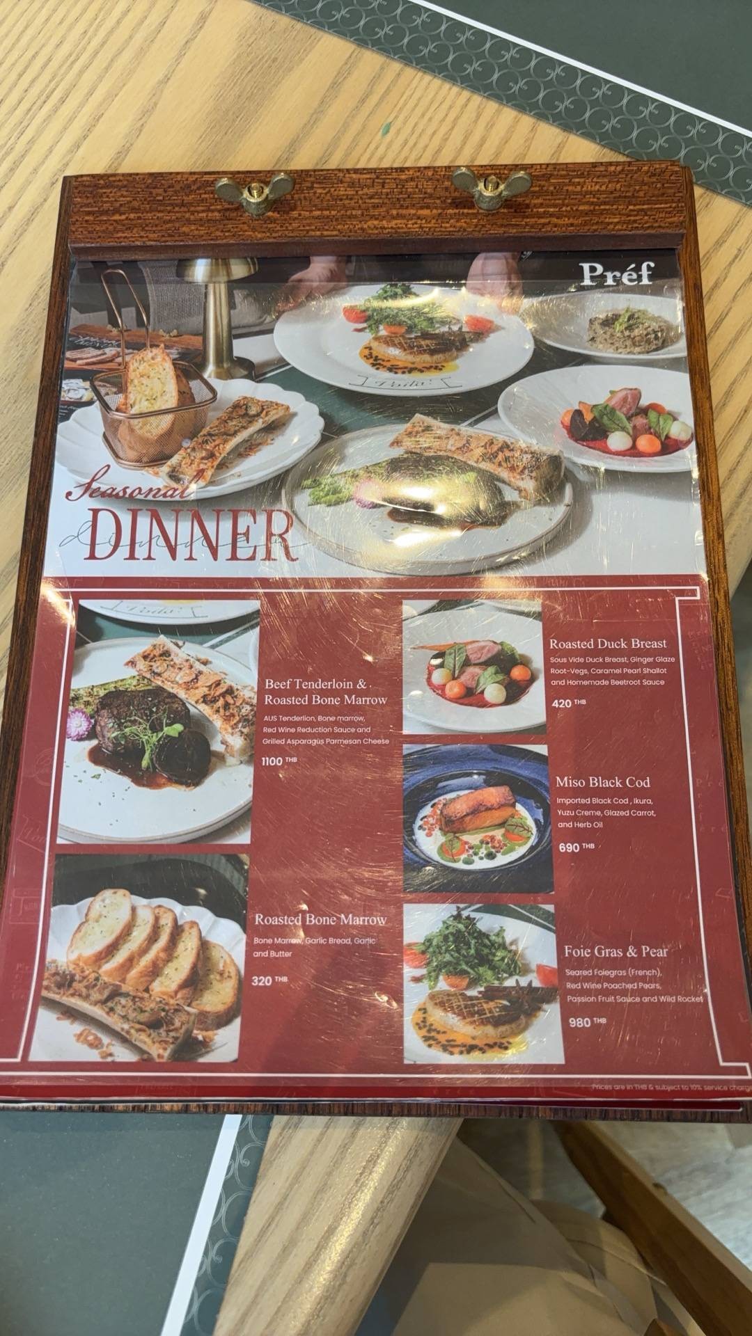 รีวิว Préf Café & Bar Sathon 11 - ร้านสวยมากครับ