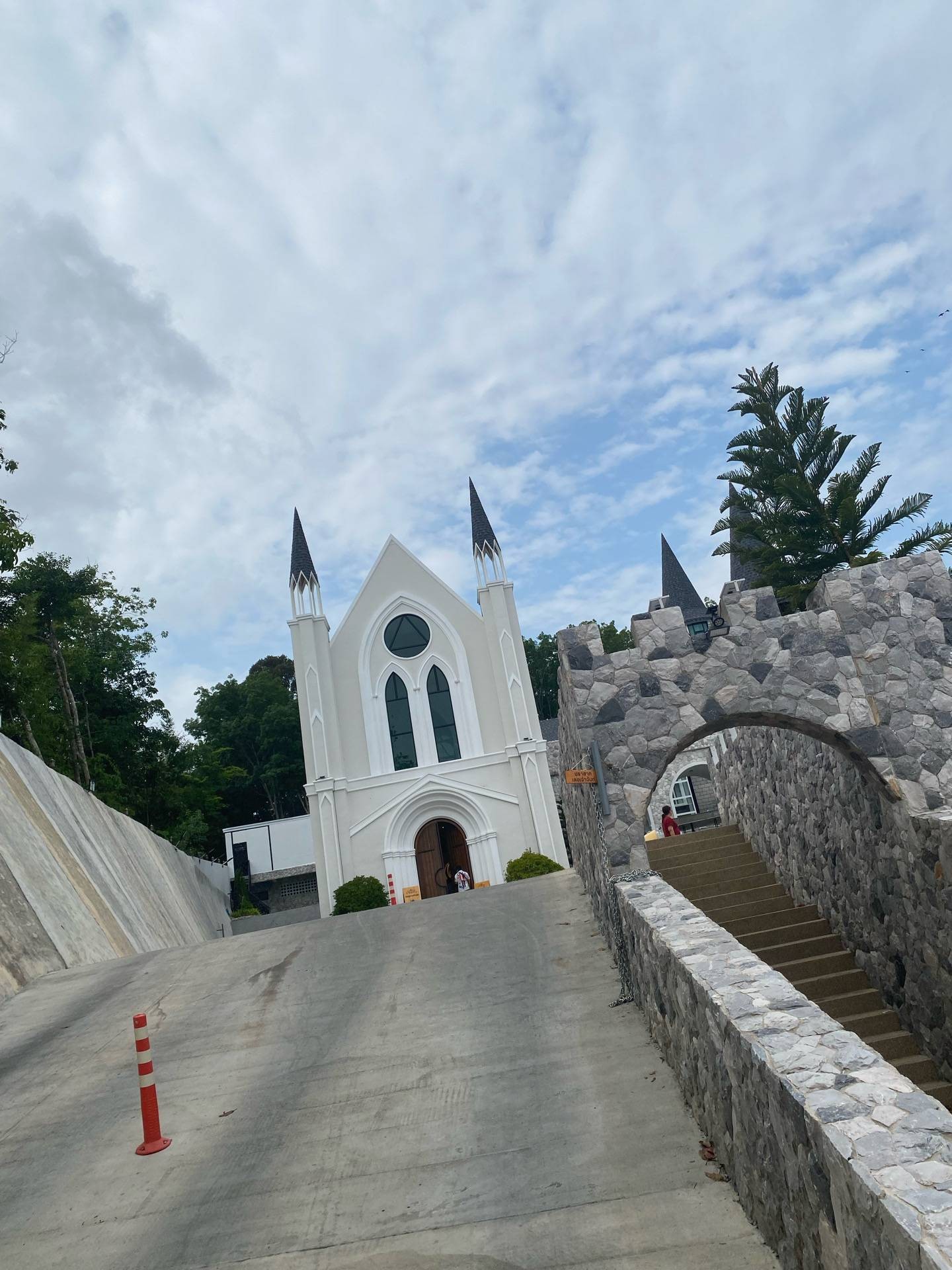 รีวิว Le Chao Chan -เลอเจ้าจันท์ Caltex - ร้านอลังการมากจ้า