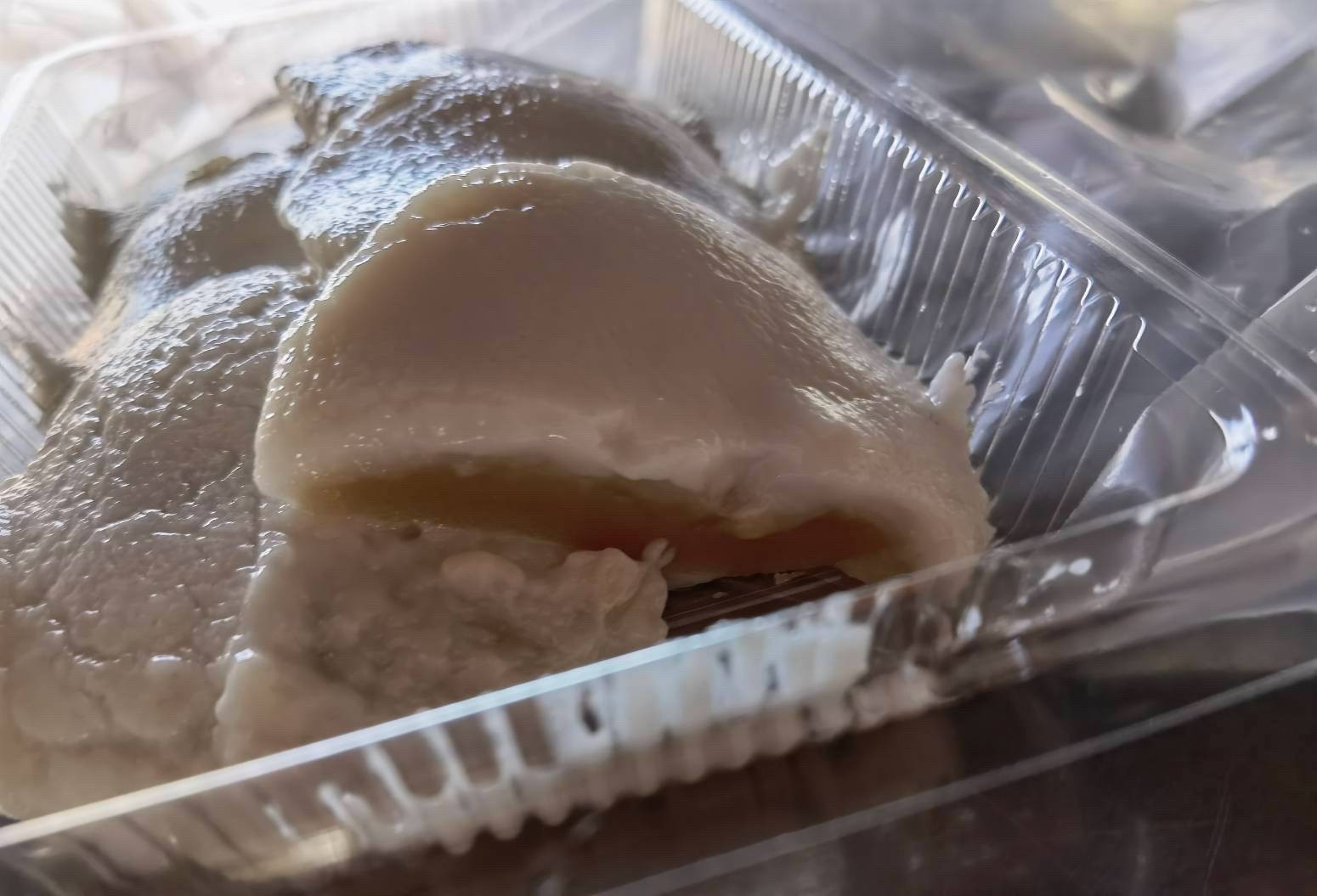 แบบโบราณ น้ำตาลหอม ร้าน ขนมถ้วย SUPINNAN ภูเก็ต กะทู้