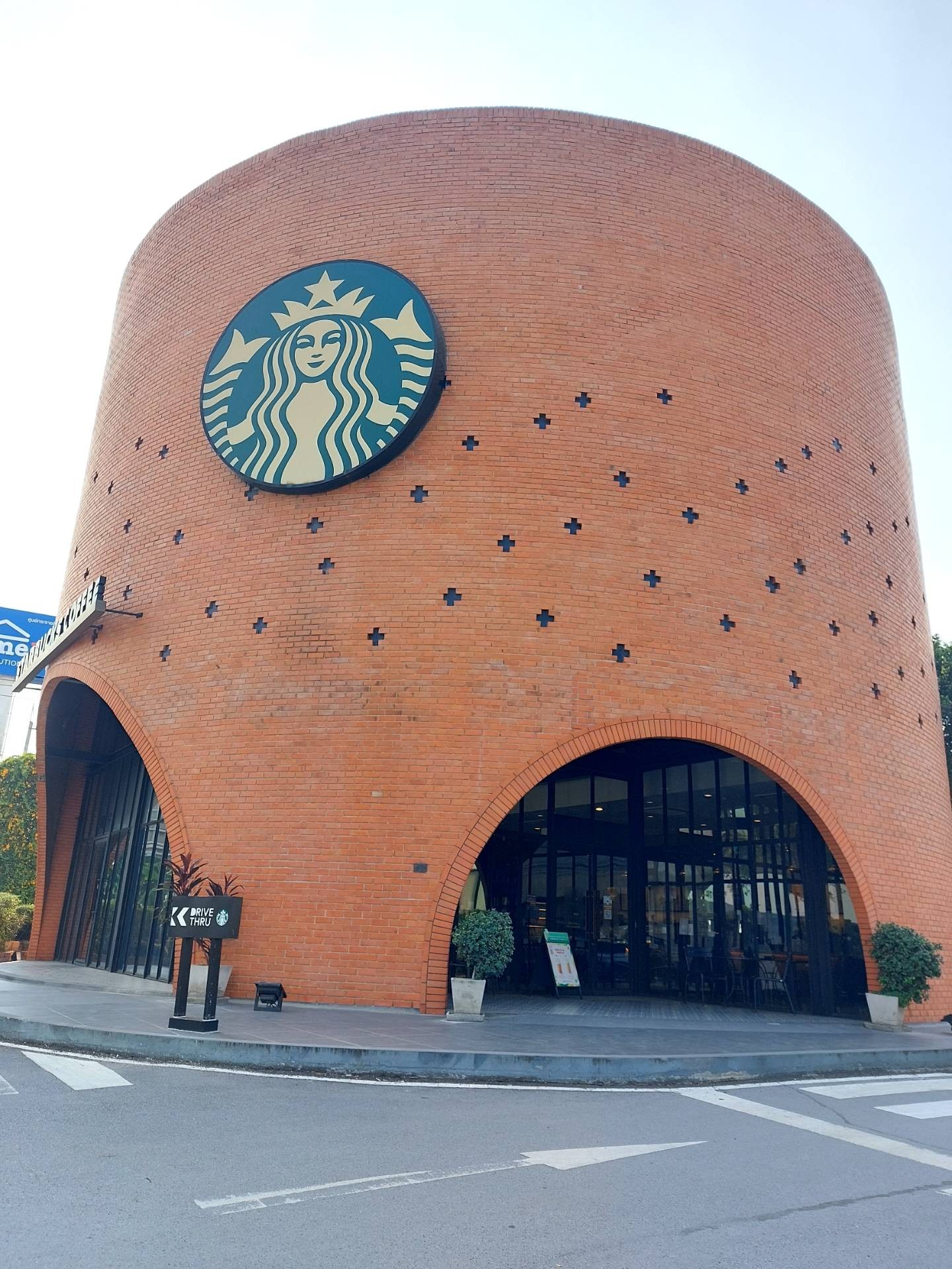 รีวิว Starbucks Fast Fac Wang Noi - กาแฟ vanilla รสใหม่หอมอร่อยสดชื่น