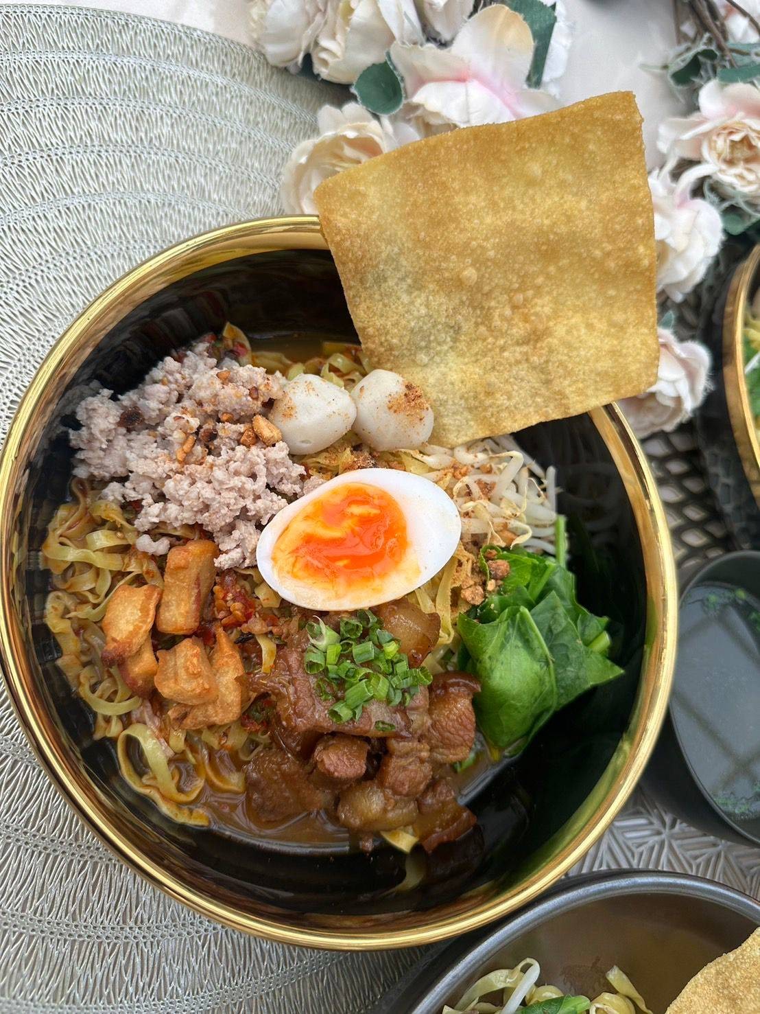 ร้าน ก๋วยเตี๋ยวต้มยำโบราณเพชรบุรี Tomyum noddle by chef Aurn | รีวิว ...