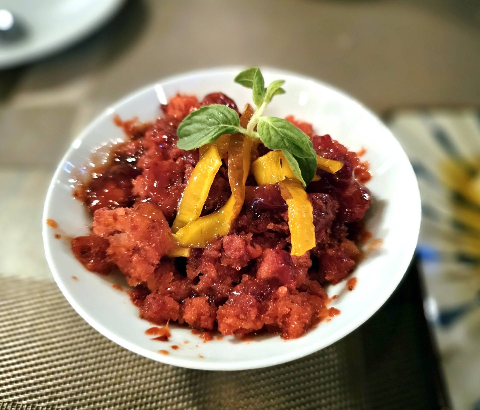 Sorbet Strawberry ร้าน RED Nikkei & Steak Bar