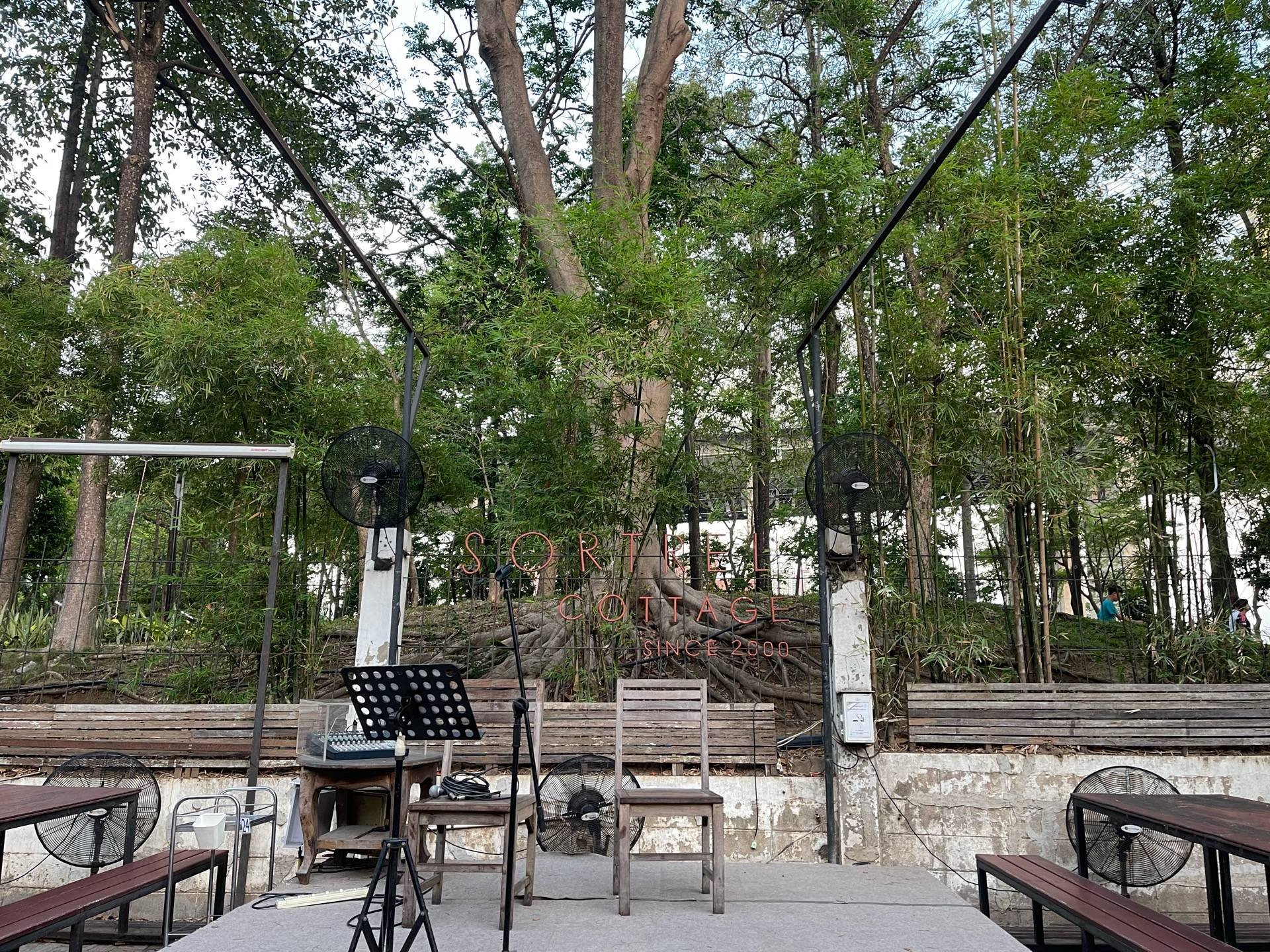 รูป SORTREL’s Cottage