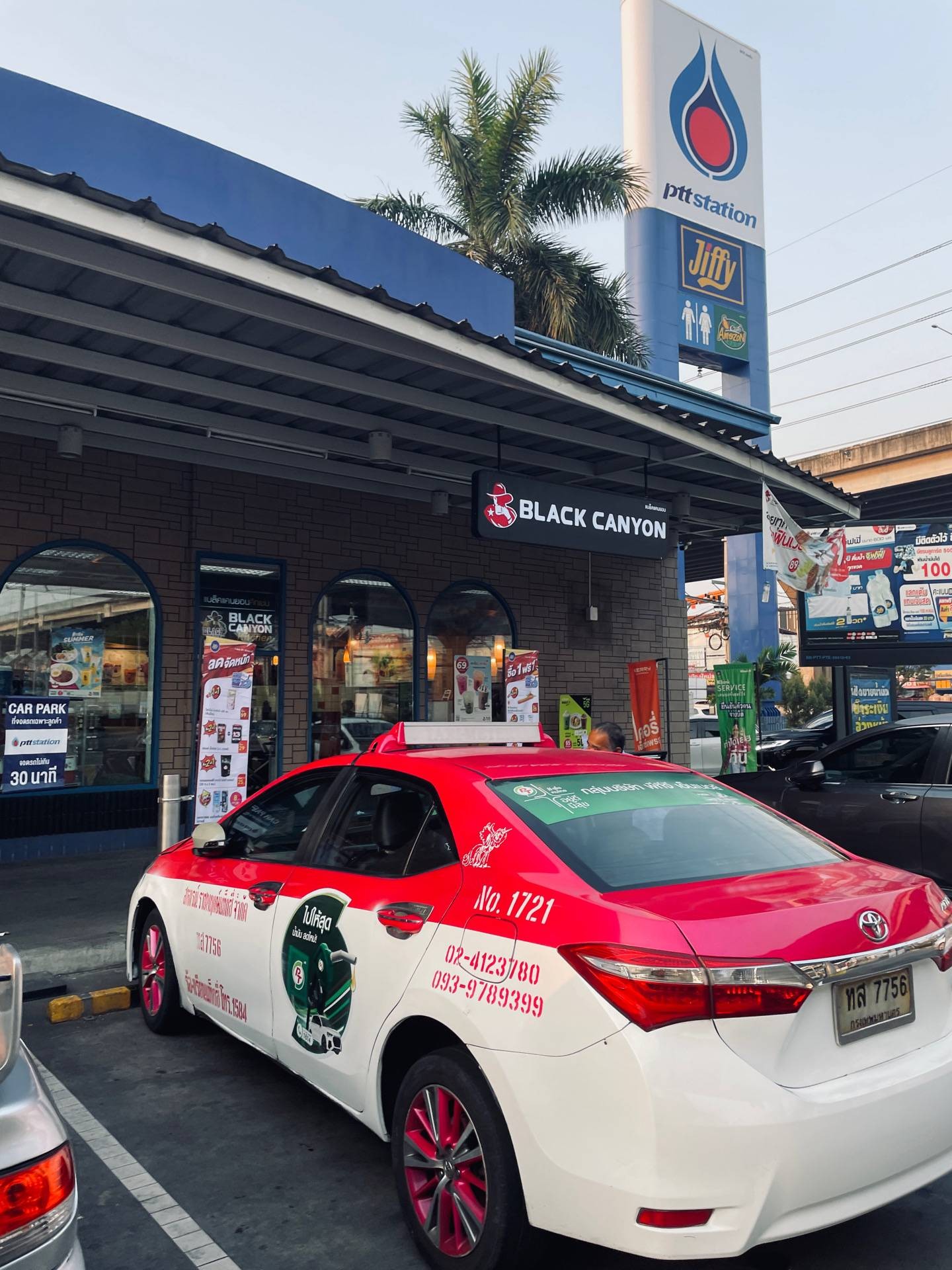 รีวิว Black Canyon PTTRM ปทุม-พหล กม.30 - Black canyon ดีกว่า