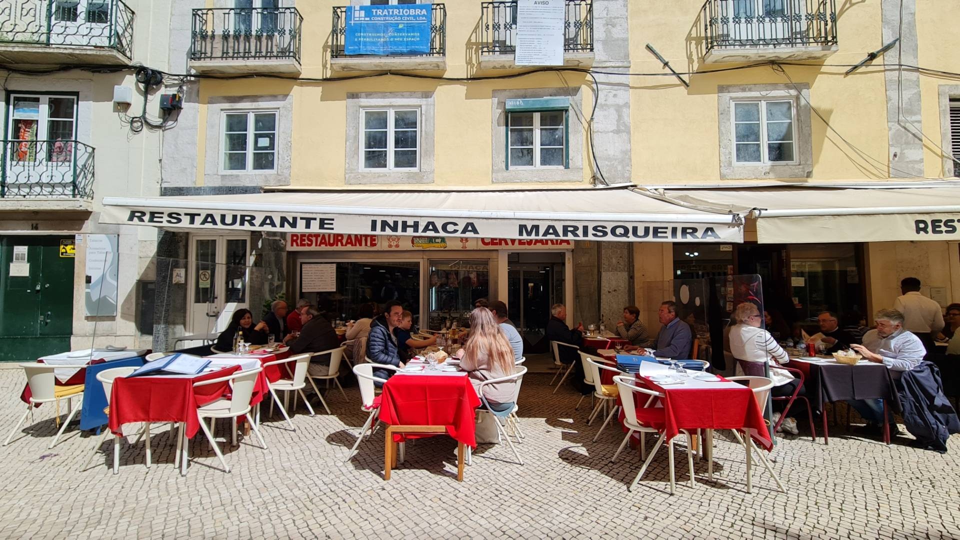รีวิว Inhaca - ร้านอาหาร Portugese