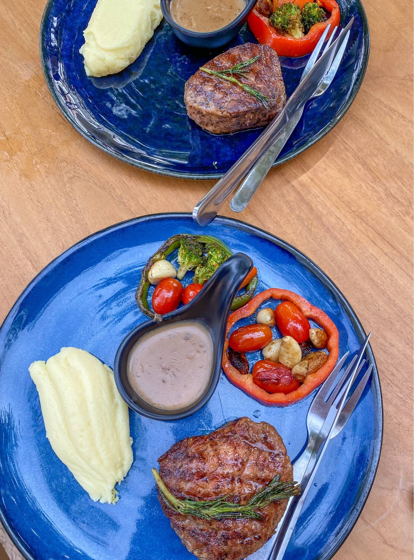 ร้าน She Sails Cafe & Beach Club | รีวิวร้านอาหาร
