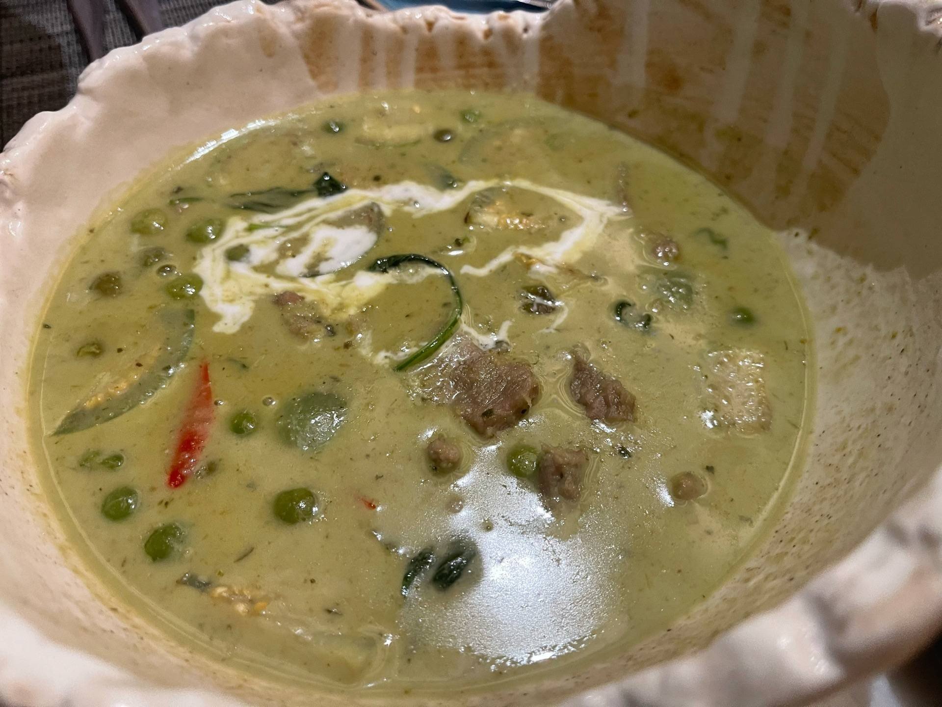 ร้าน Reap Factory Courtyard By Marriott Bangkok Sukhumvit 20 Courtyard ...