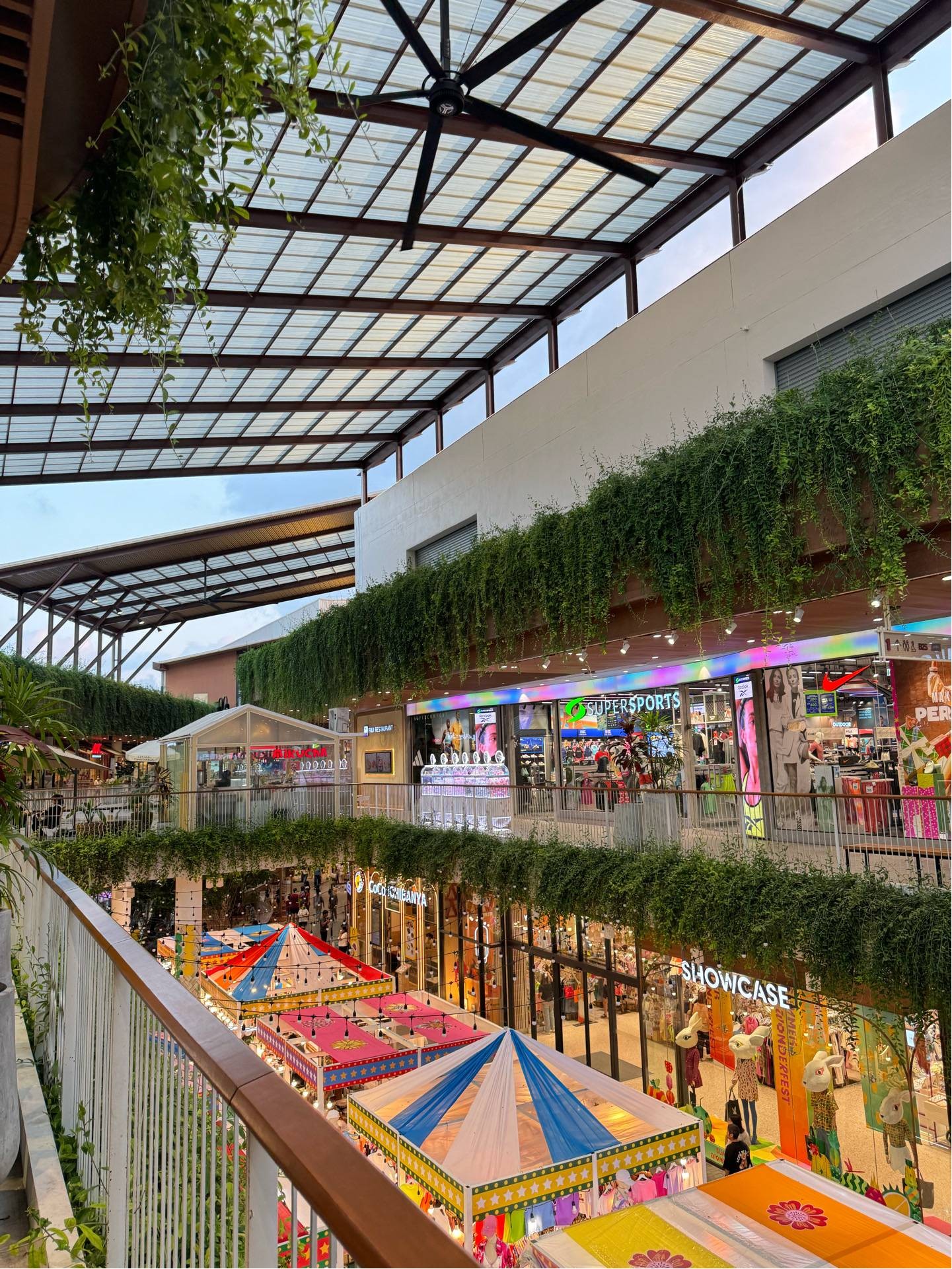 Central Chanthaburi (เซ็นทรัลจันทบุรี) - รีวิวสถานที่ท่องเที่ยว