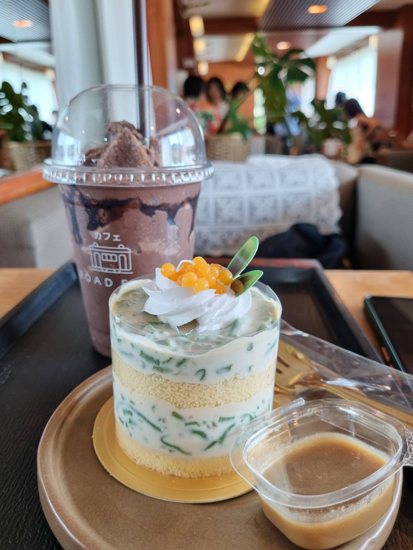 รีวิว ROAD FINE CAFE' - คาเฟ่นี้การันตีเรื่องรสชาติ