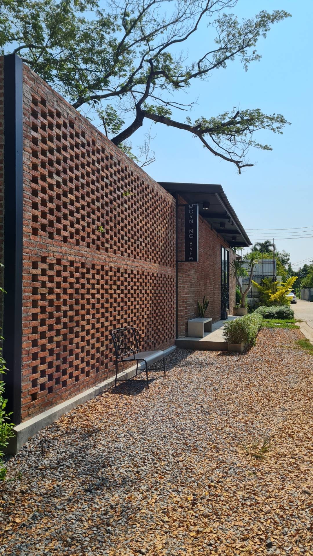 รีวิว Morning Brew Cafe - - เครื่องดื่มดี บรรยากาศสงบเงียบ