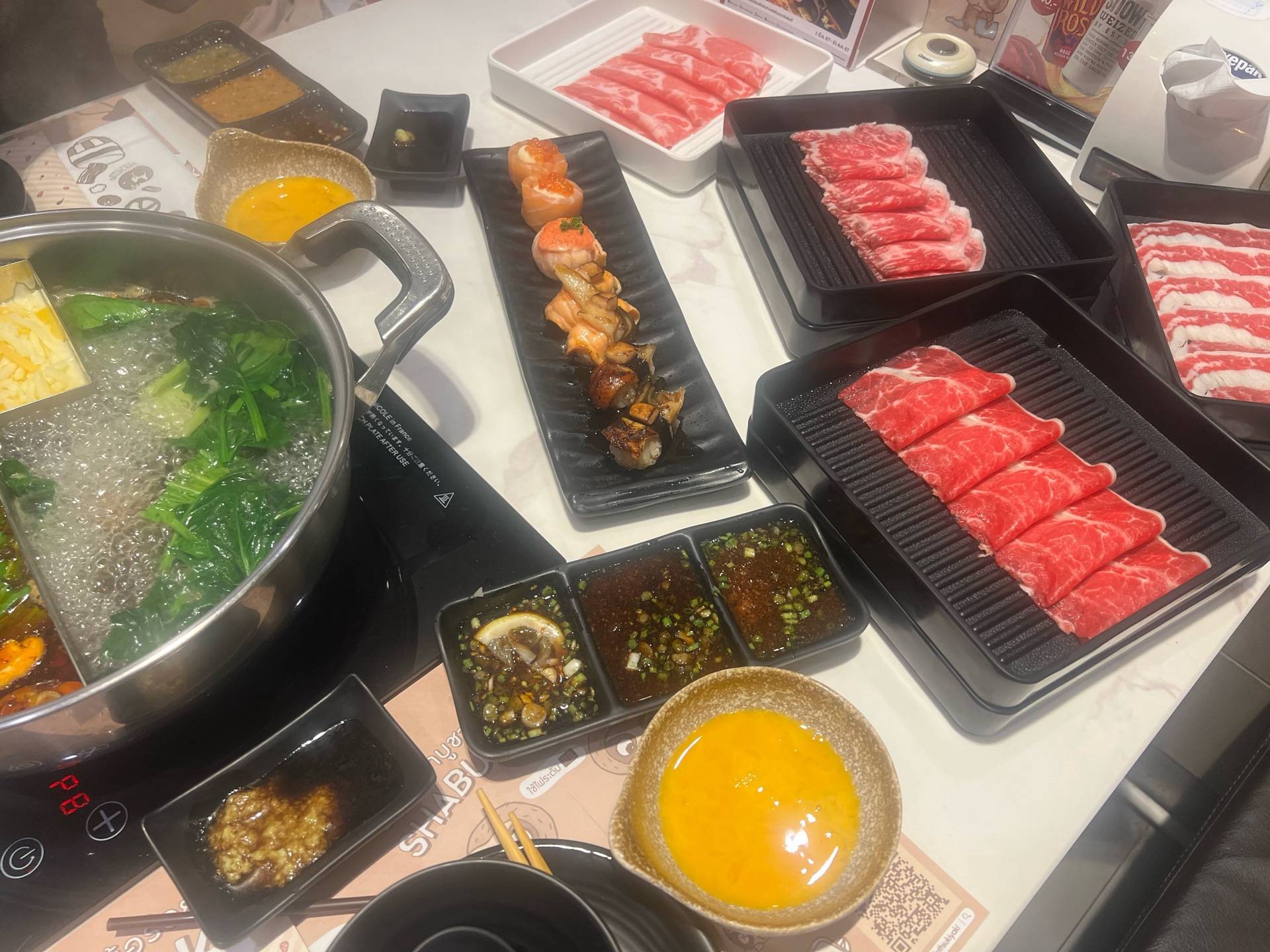 รีวิว Sloth Sukiyaki JAS URBAN Srinakarin - My go to place for All You ...