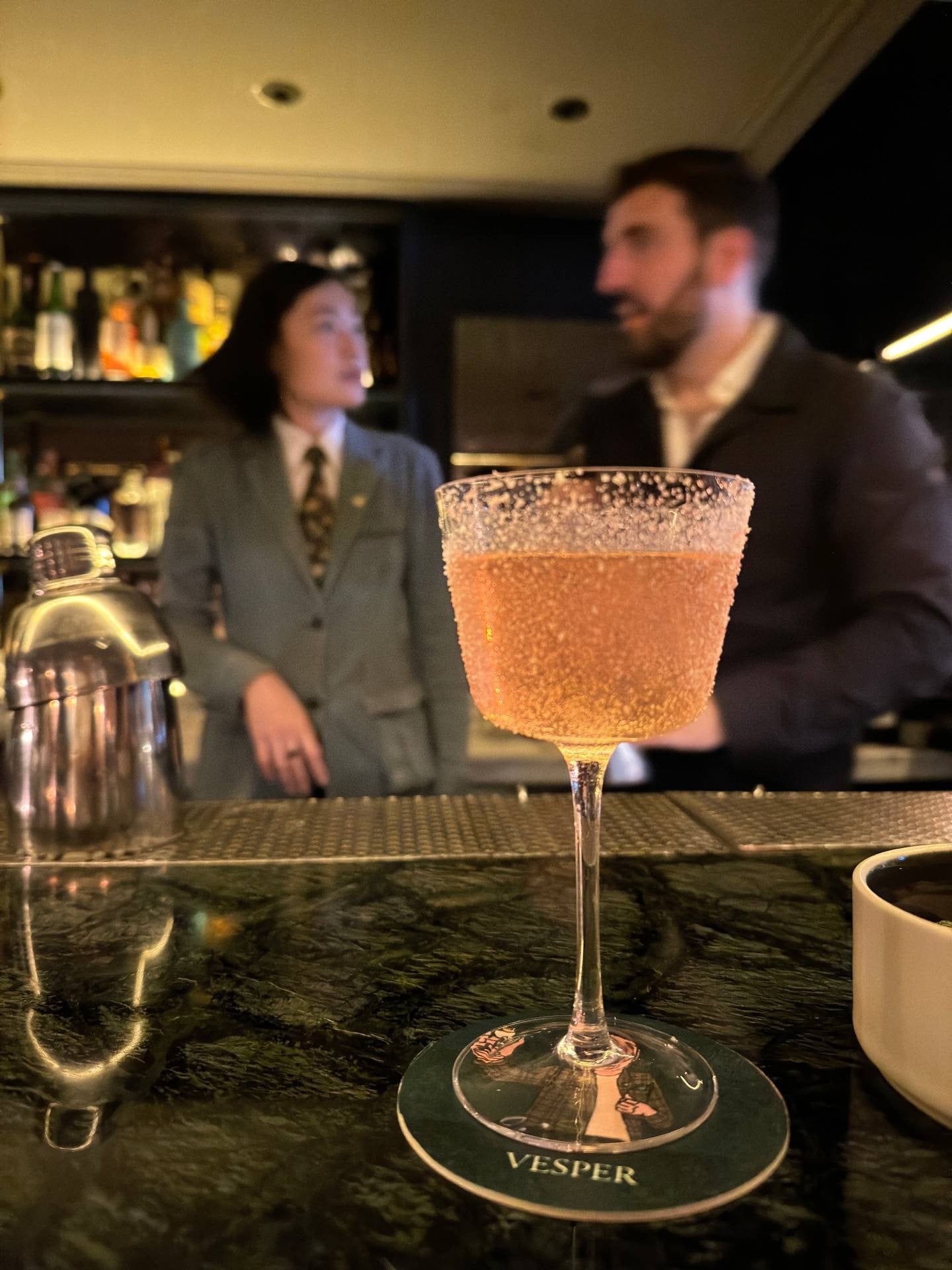 รีวิว Vesper Cocktail Bar - Bar ดังย่านสีลม