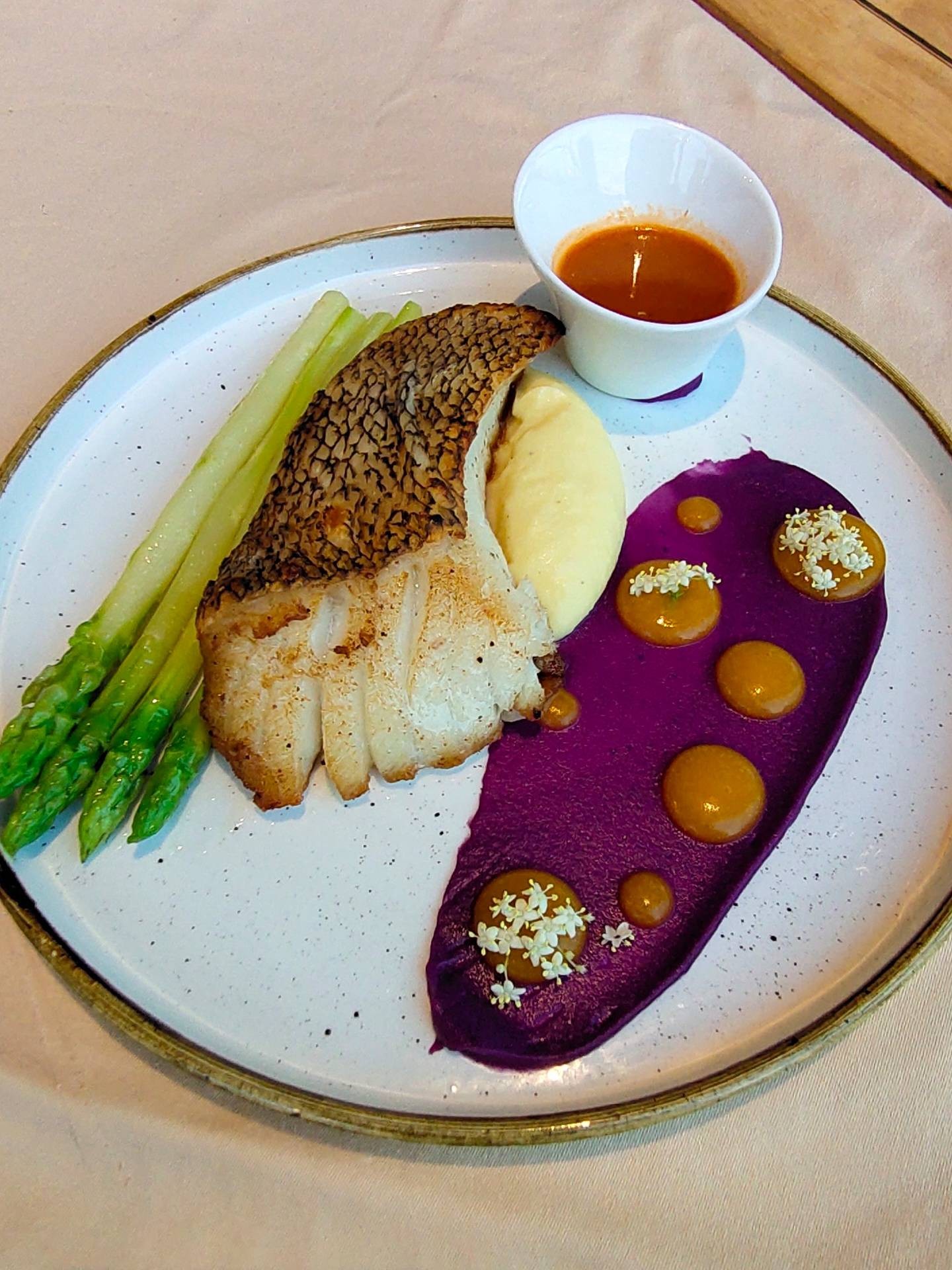 Snow Fish Fillet ร้าน Trattoria By Andreas