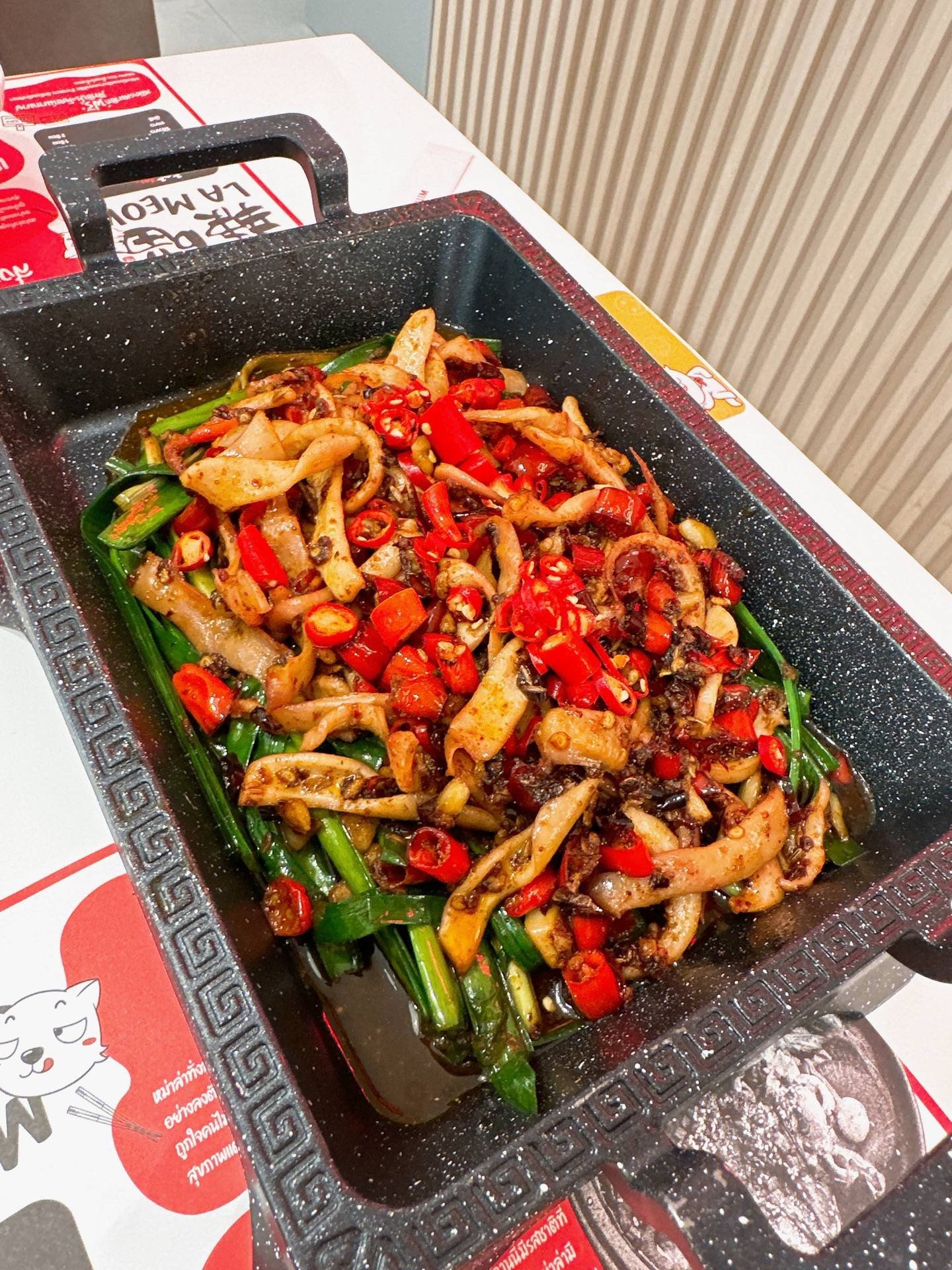 รีวิว La Meow (ล่าเมียว) Spicy Cat ล่าเมียว La Meow-เดอะมอลบางกะปิ ...