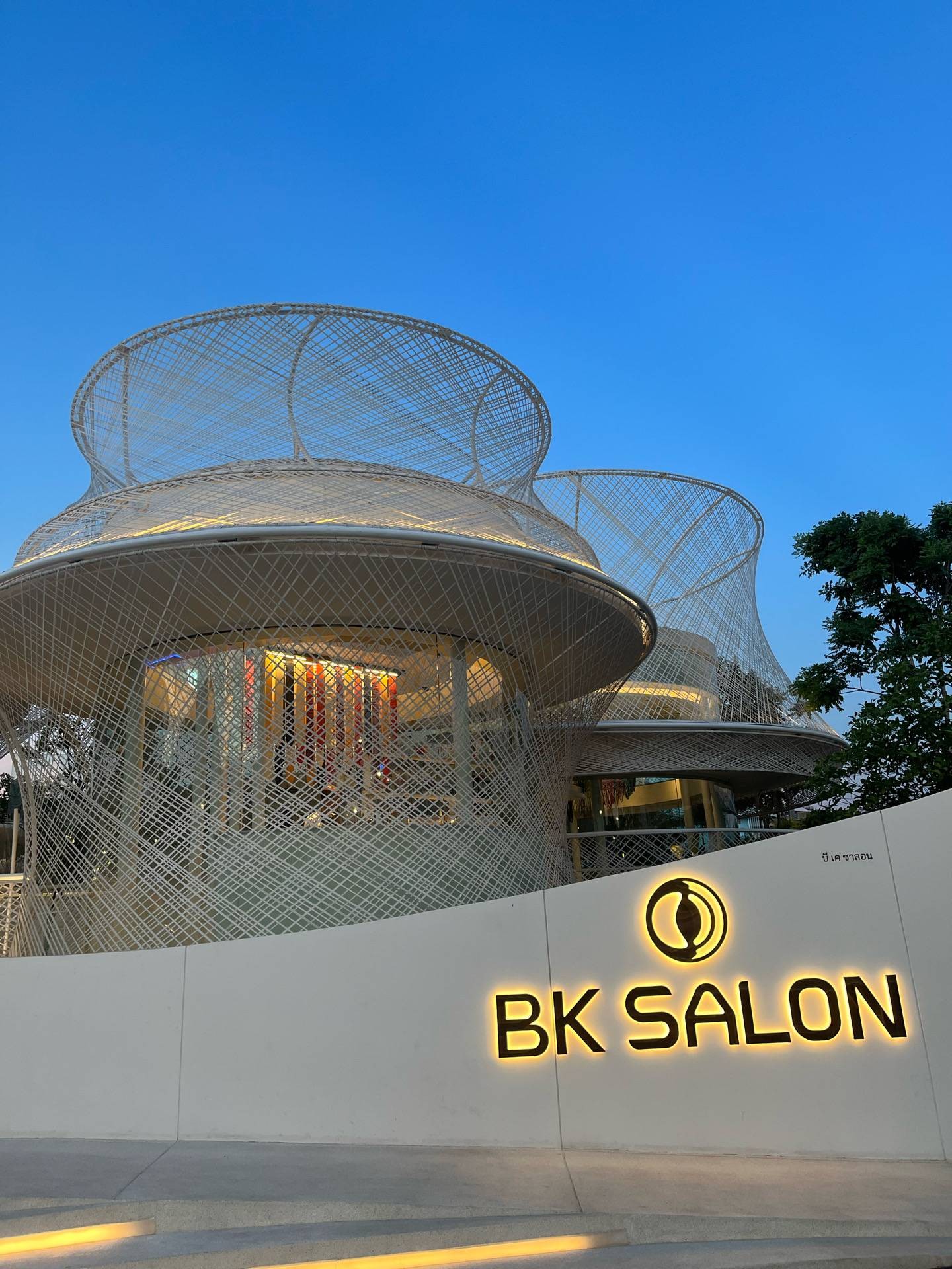 รีวิว BK SALON - อาหารอร่อย ร้านสวย บรรยากาศดี