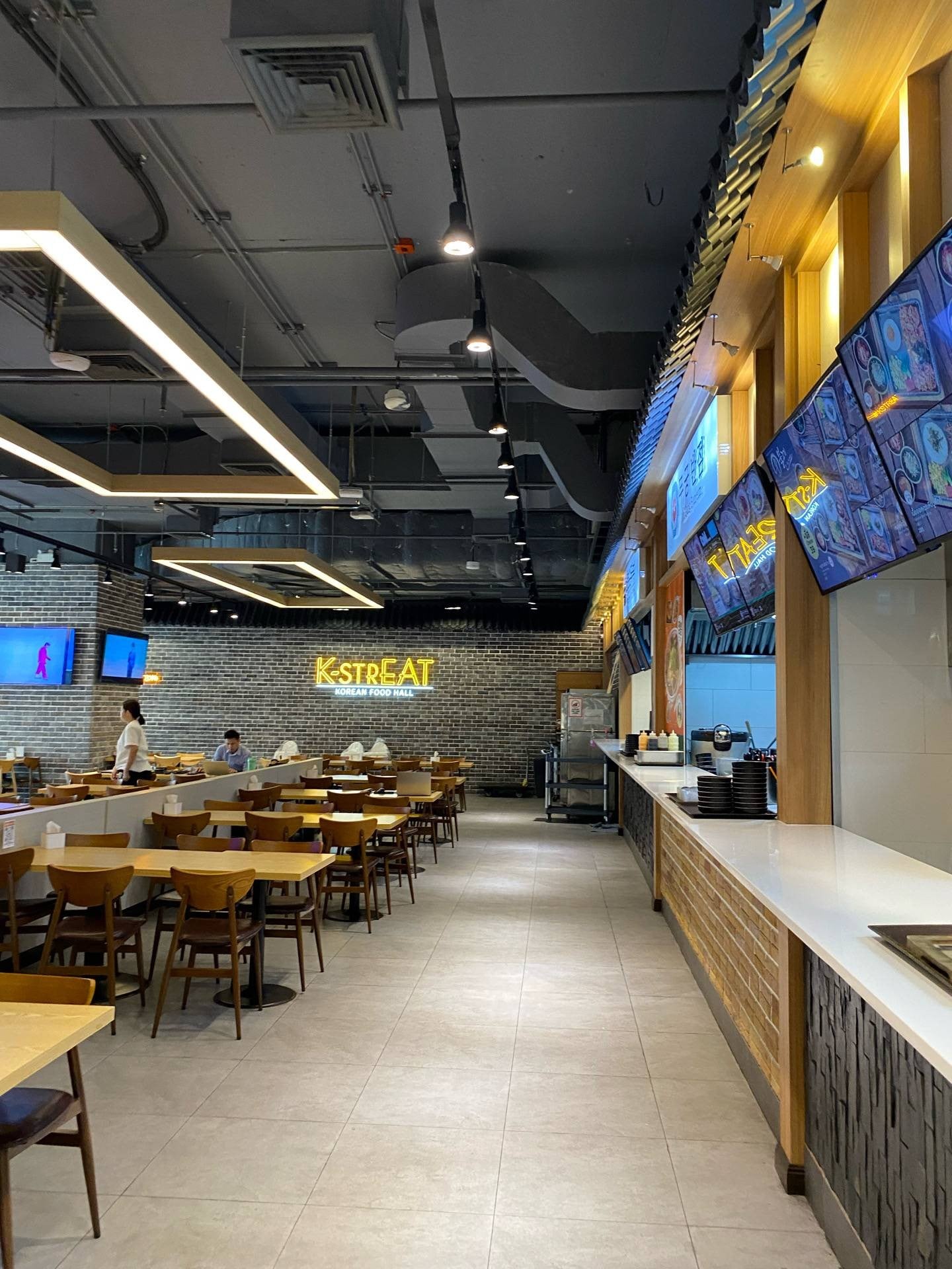 รูป K-StrEAT Korean Food Hall