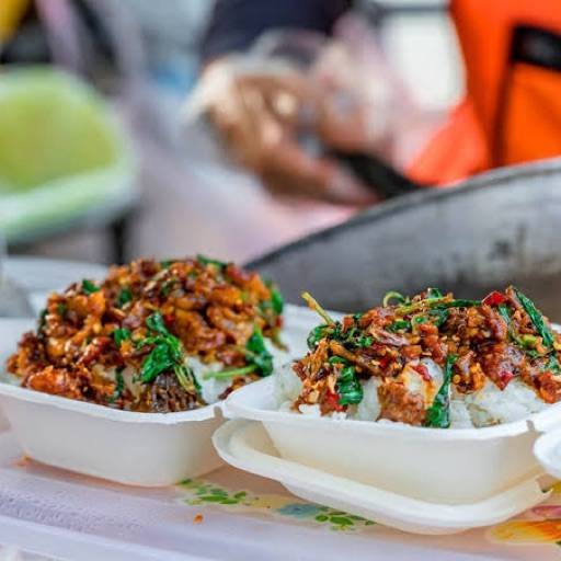 ร้าน กะเพราพริกแห้งป้าสัมฤทธิ์ สาขา1 หลังมอ | รีวิวร้านอาหาร