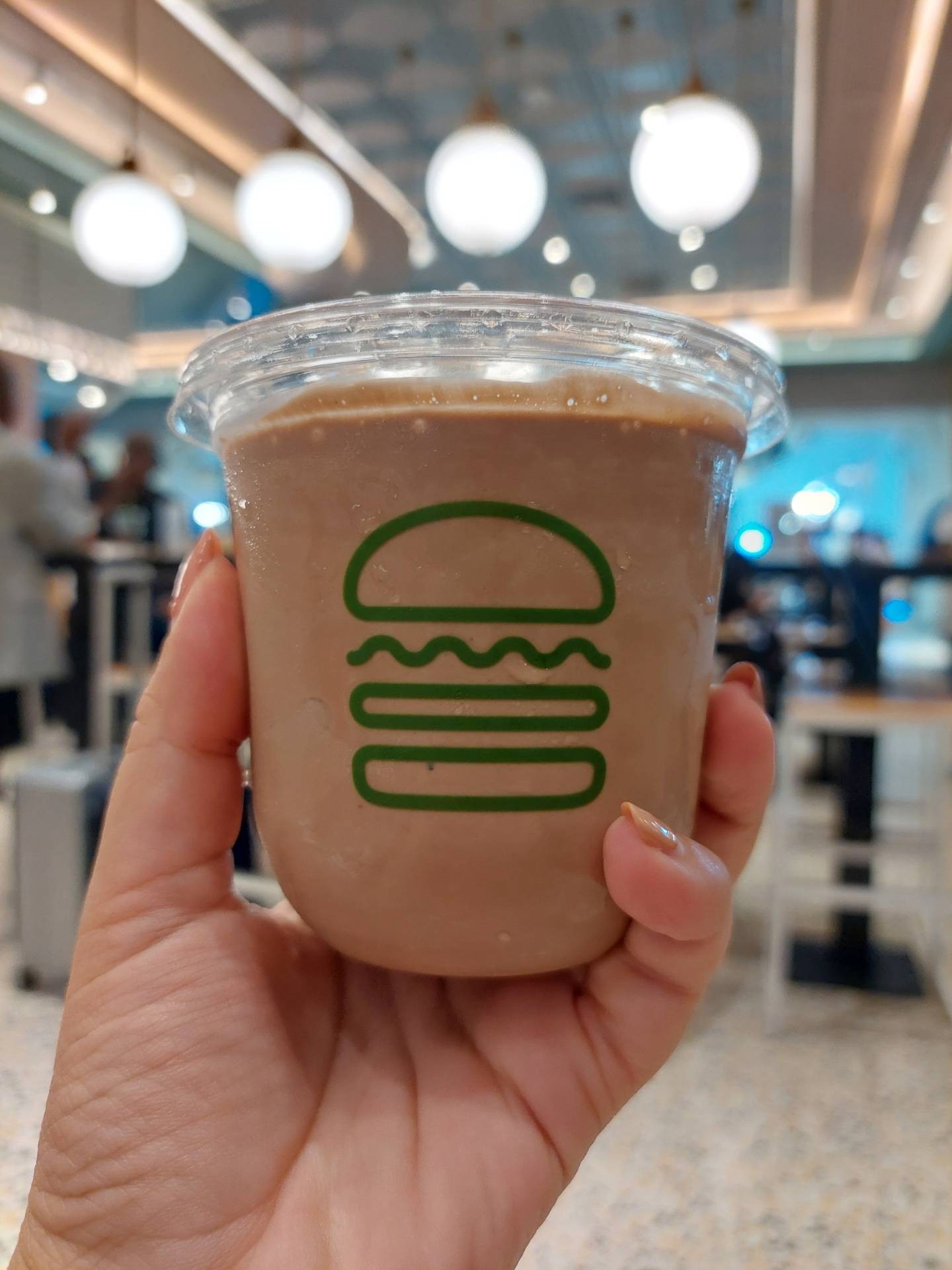 รีวิว Shake Shack CentralWorld - milkshake อร่อย