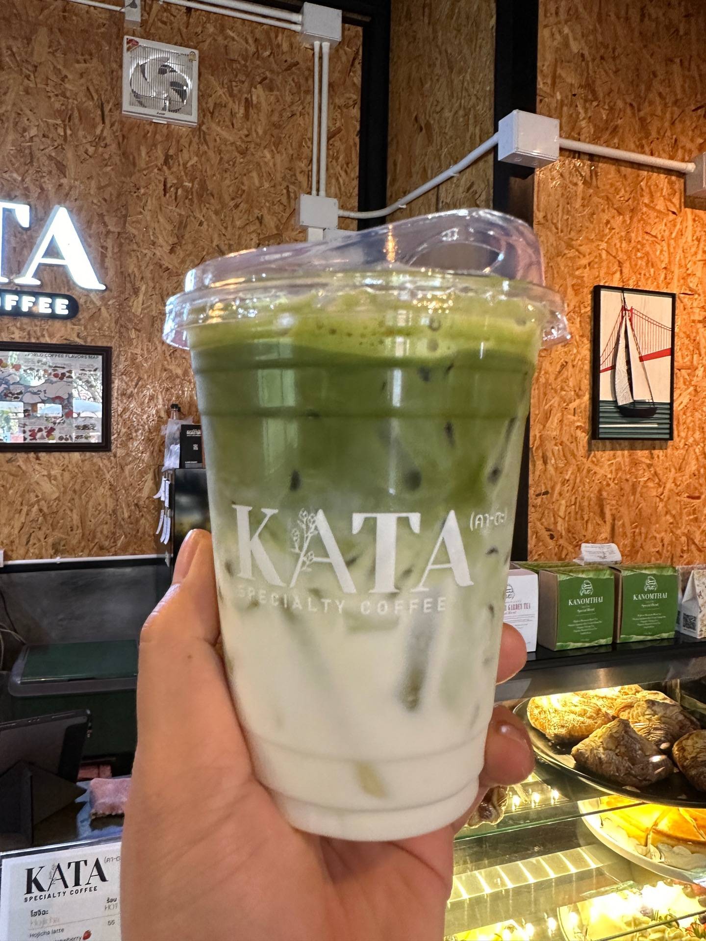รีวิว Kata Specialty Coffee - Specialty Coffee จริงๆ เมล็ดกาแฟเยอะมากๆ