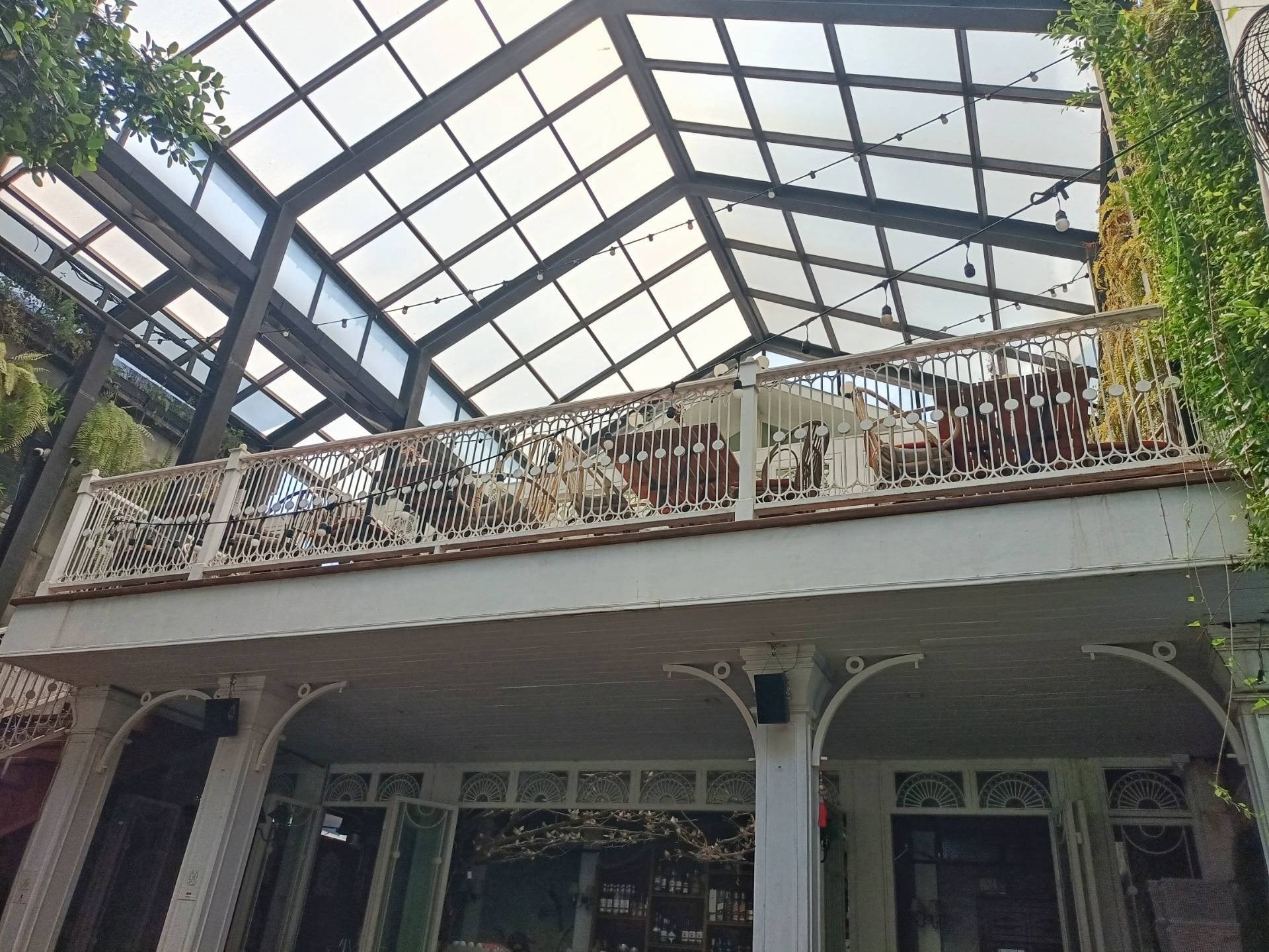 รูป Botanic Backyard Bar & Restaurant