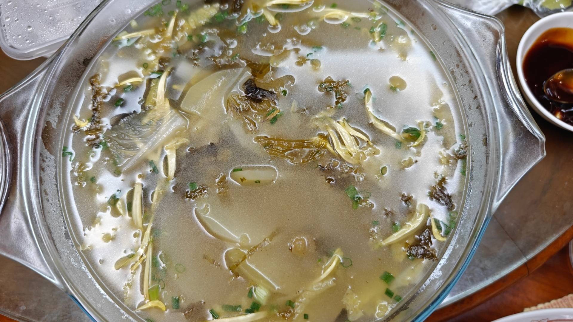 รูป LT Fish Restaurant True 101