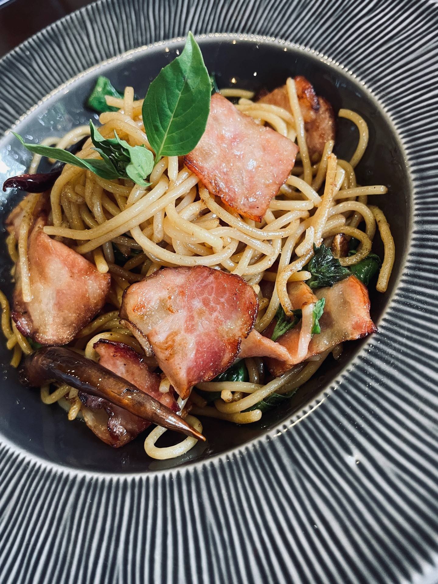 รีวิว BAY Beach Bar - ร้านอาหารและบาร์เปิดใหม่ย่านพระราม 3