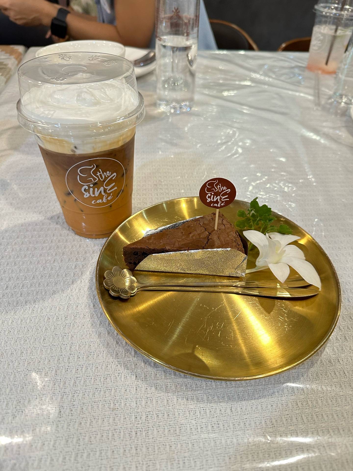 รูป The Sine Cafe’ เดอะ ซายน์ คาเฟ่ - สามพราน สามพราน นครปฐม สามพราน นครปฐม