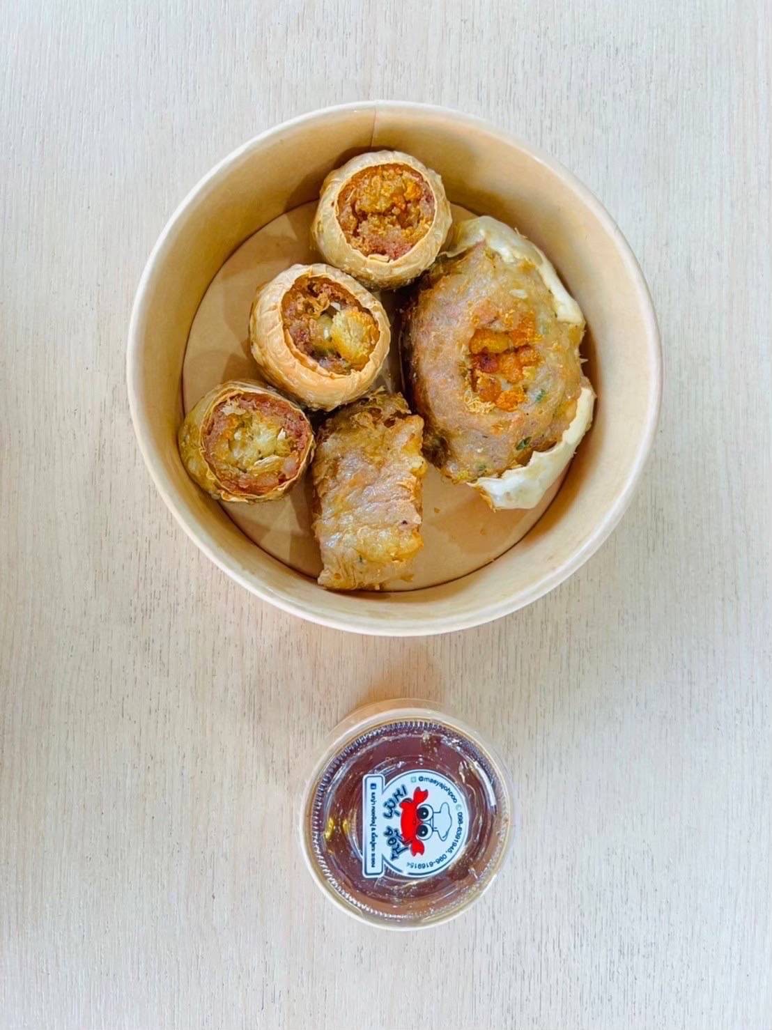 รูป หมูปิ้งโบราณ - หมูปิ้งนมสด by Moo Moo Story 7-Eleven ซอยกาญจนาภิเษก ...