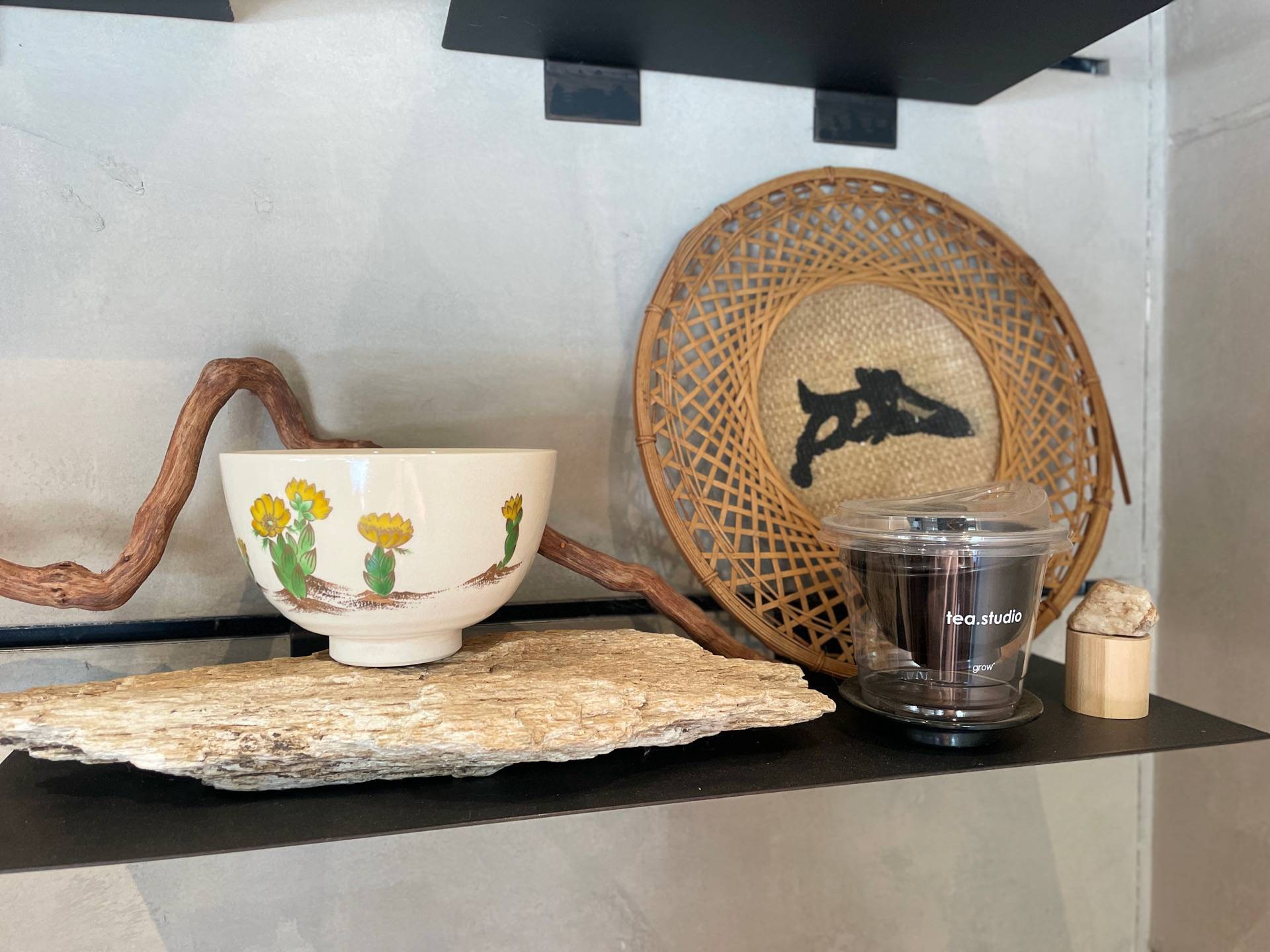 รูป Grow Tea.studio Grow Tea.studio Sutthisan