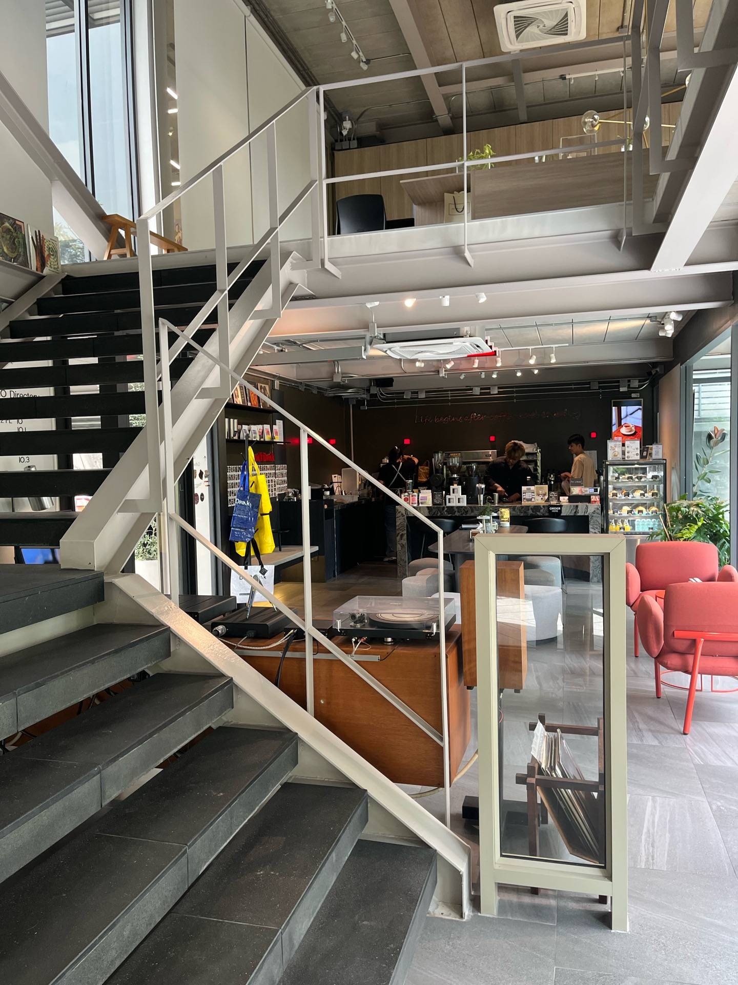 รูป don’t drink coffee bar