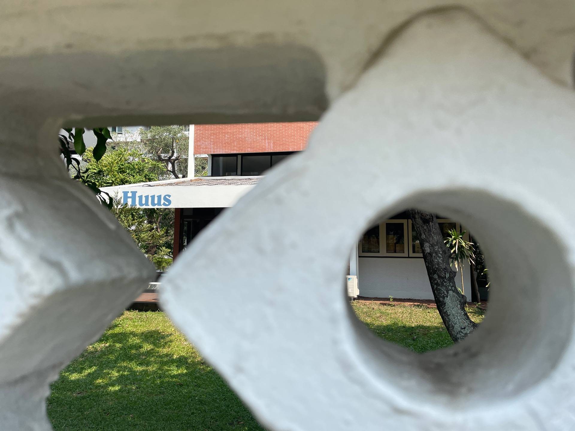 รีวิว HUUS PLATE - ร้านฮิต ตามมาเพราะเมนูผักชี