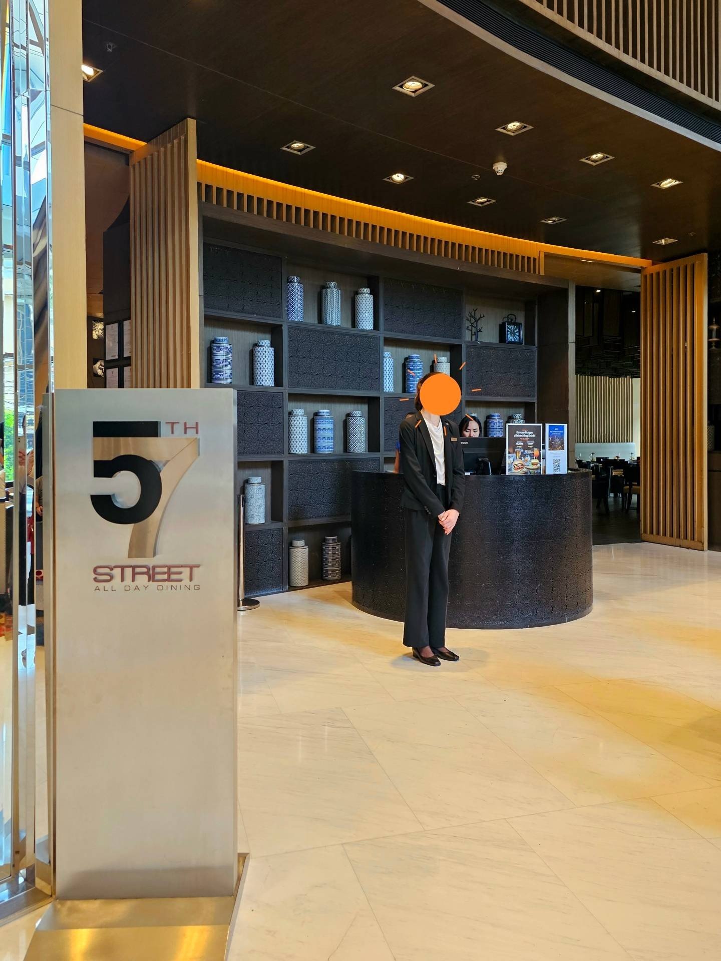 รีวิว 57th Street - บุฟเฟ่ต์อาหารนานาชาติมื้อกลางวันทุกวันเสาร์ 1,499 ...