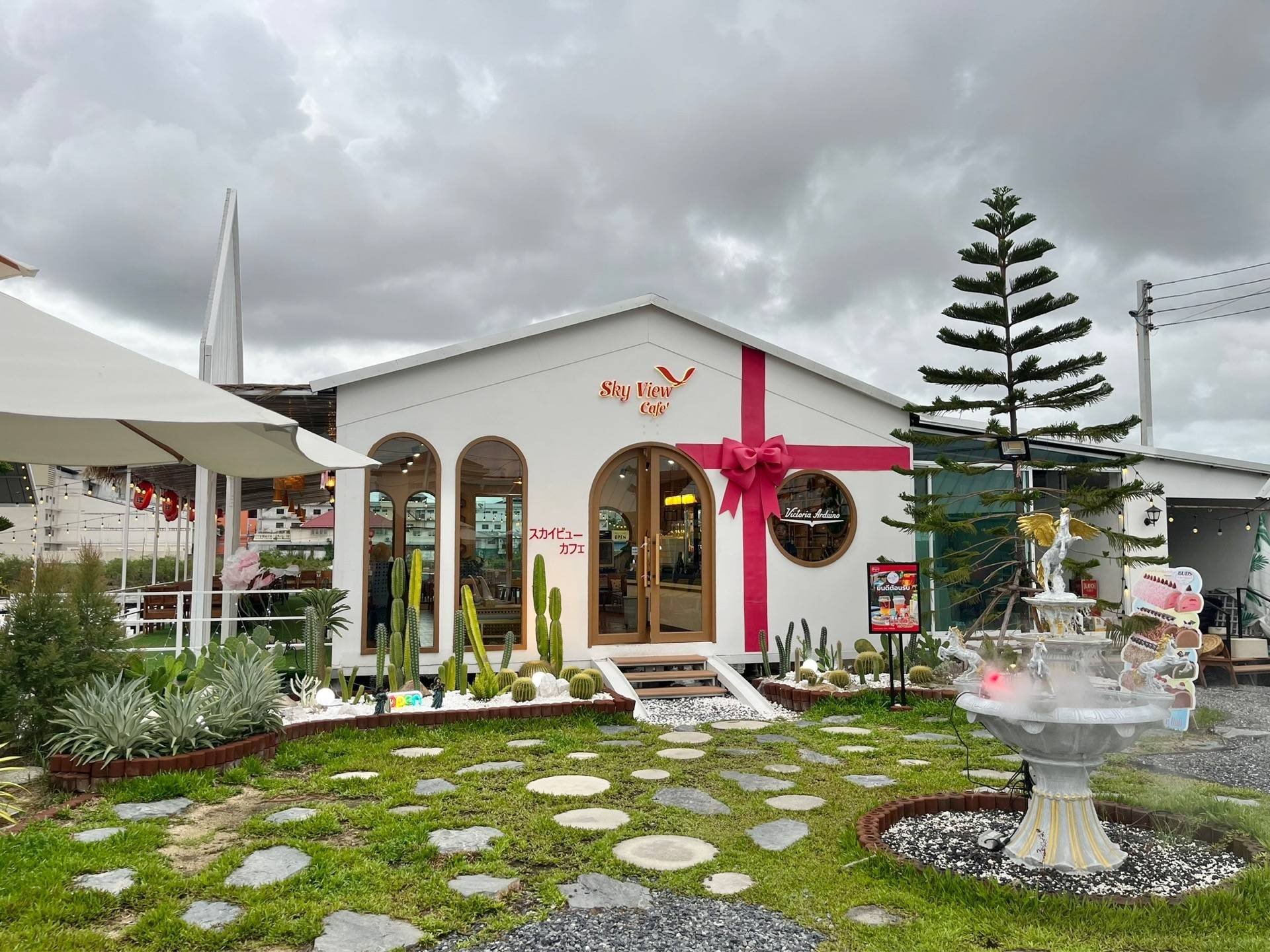 รีวิว Sky View Cafe’ บางปู 66 - Sky View Cafe ☁️🏠 คาเฟ่บางปู มีมุมให้ ...