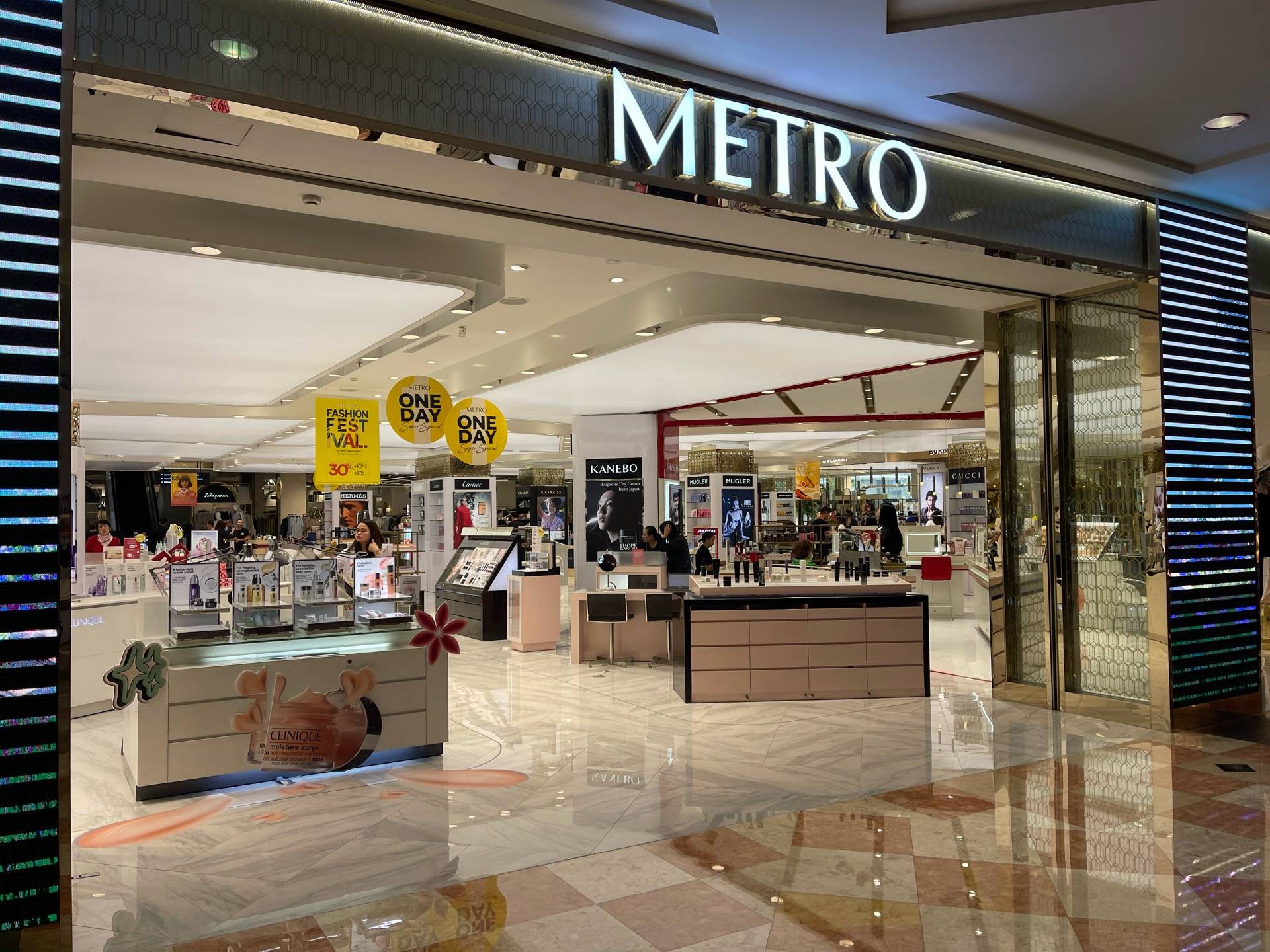 รีวิว Plaza Senayan Mall - อีกหนึ่ง premium mall ที่กรุงจาการ์ตา รวบรวม ...