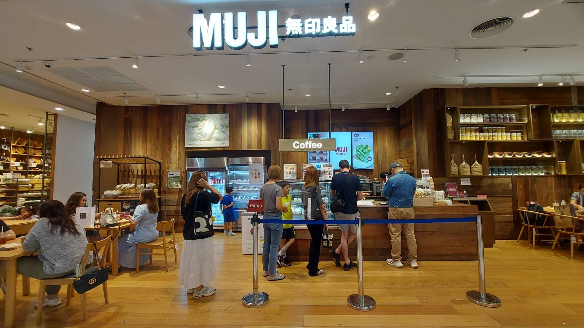 รูป MUJI The EmQuartier
