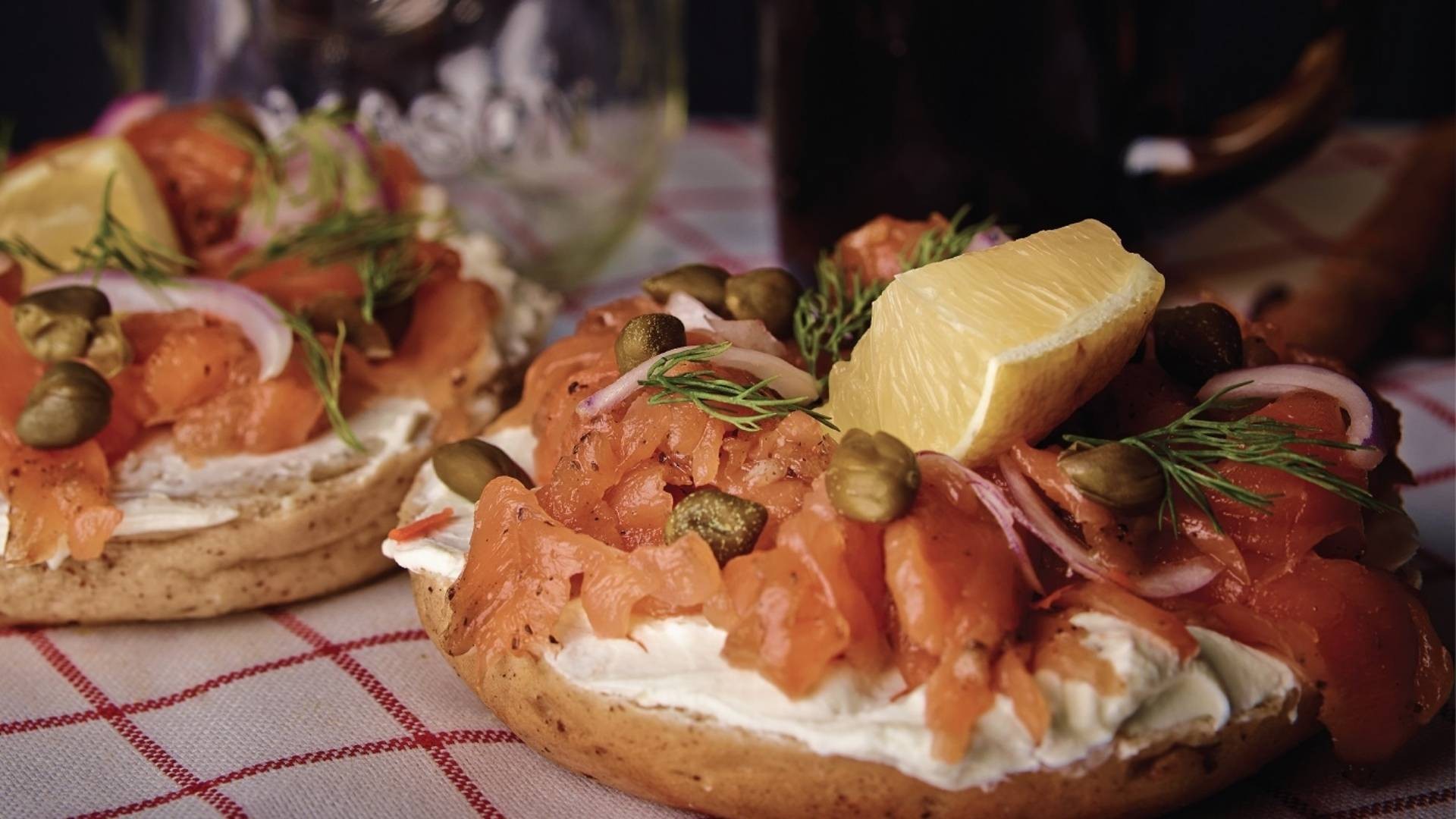 Poom's by BKK Bagels พร้อมศรี 1 - สั่งอาหารเดลิเวอรี | Wongnai x LINE MAN