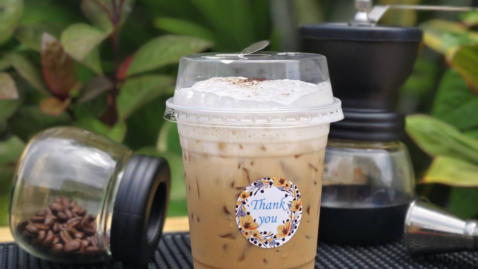มุมกาแฟ (Coffee Corner) ถนนขาด - สั่งอาหารเดลิเวอรี | Wongnai x LINE MAN