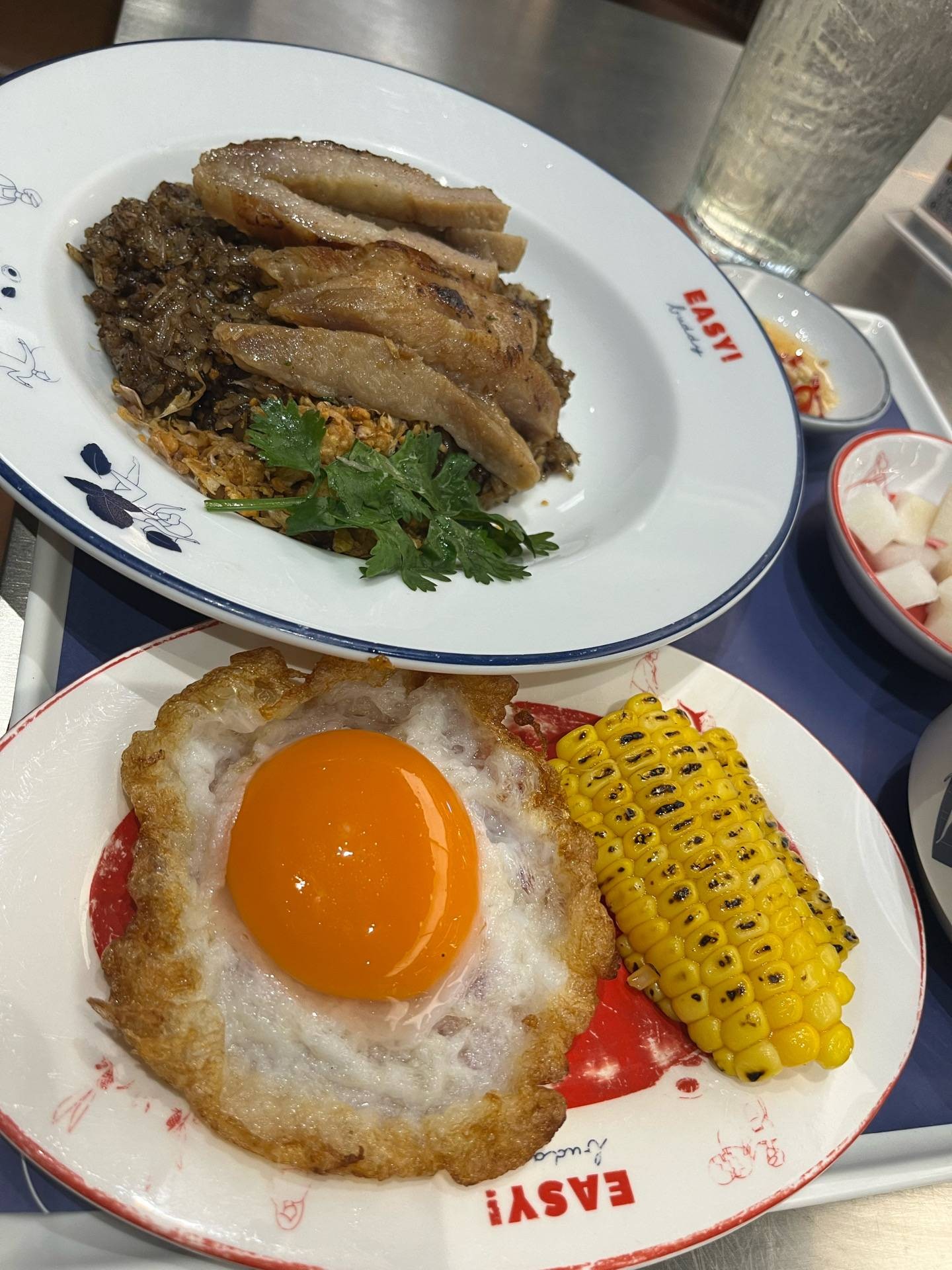 รูป Easy! Buddy Easy Buddy Central World