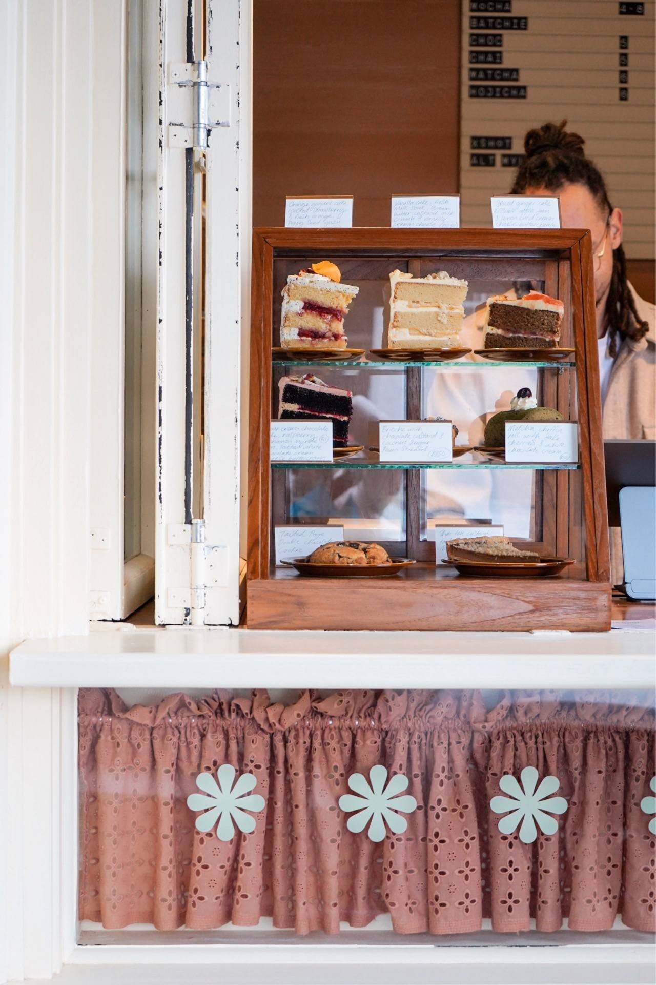 รีวิว Mali Bakes - Delicious and beautiful cakes that will impress 🍰🎂