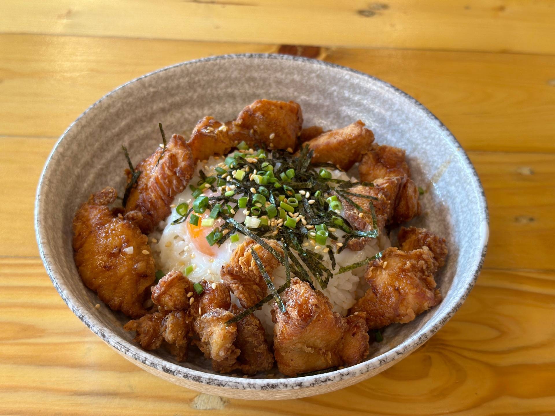 โอชิยะ ราเมง Oshiya Ramen - สั่งอาหารเดลิเวอรี | Wongnai x LINE MAN