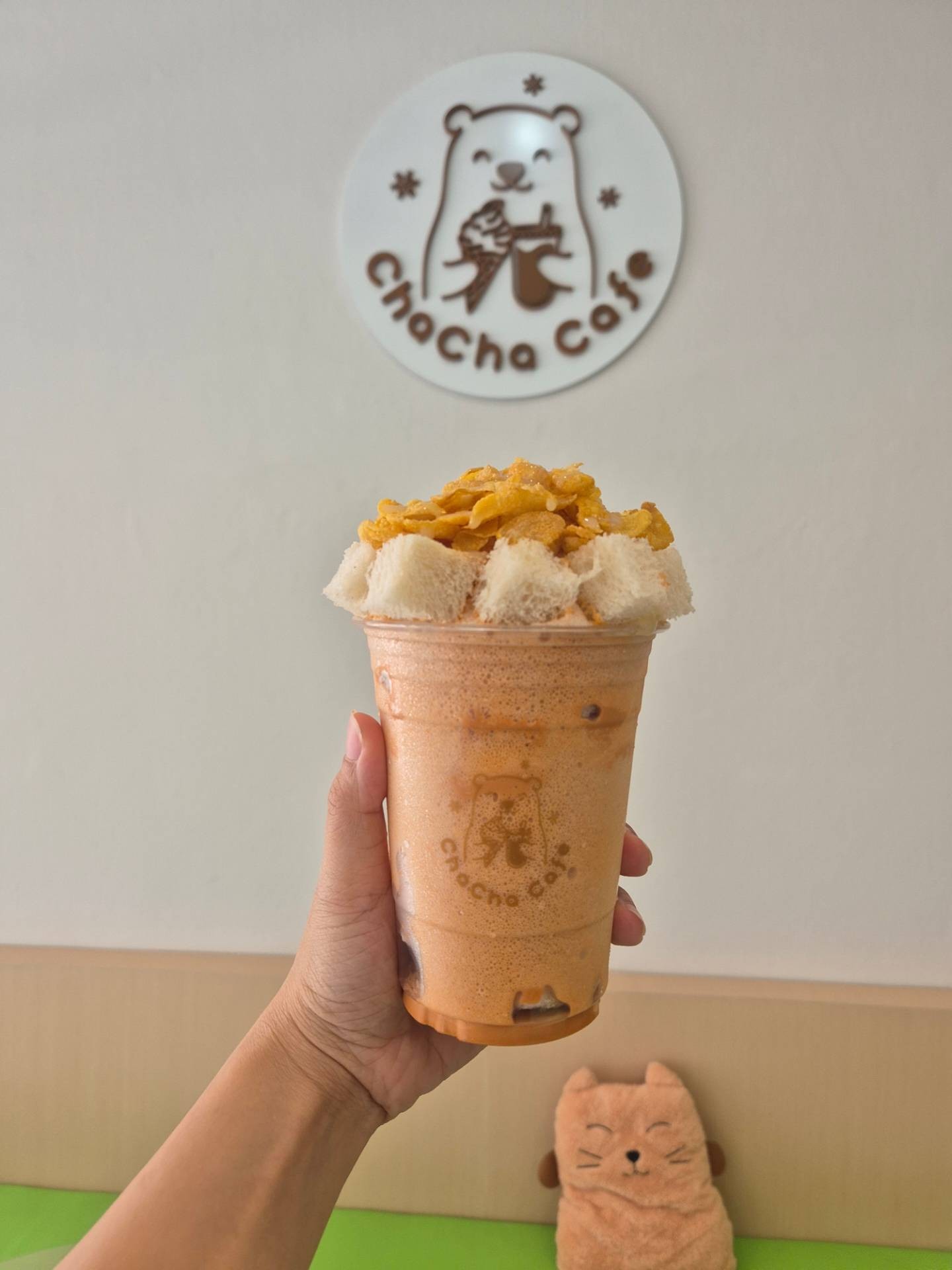 รีวิว chacha cafe - ปังเย็นสเลอปี้ชาไทยอร่อยค่ะ