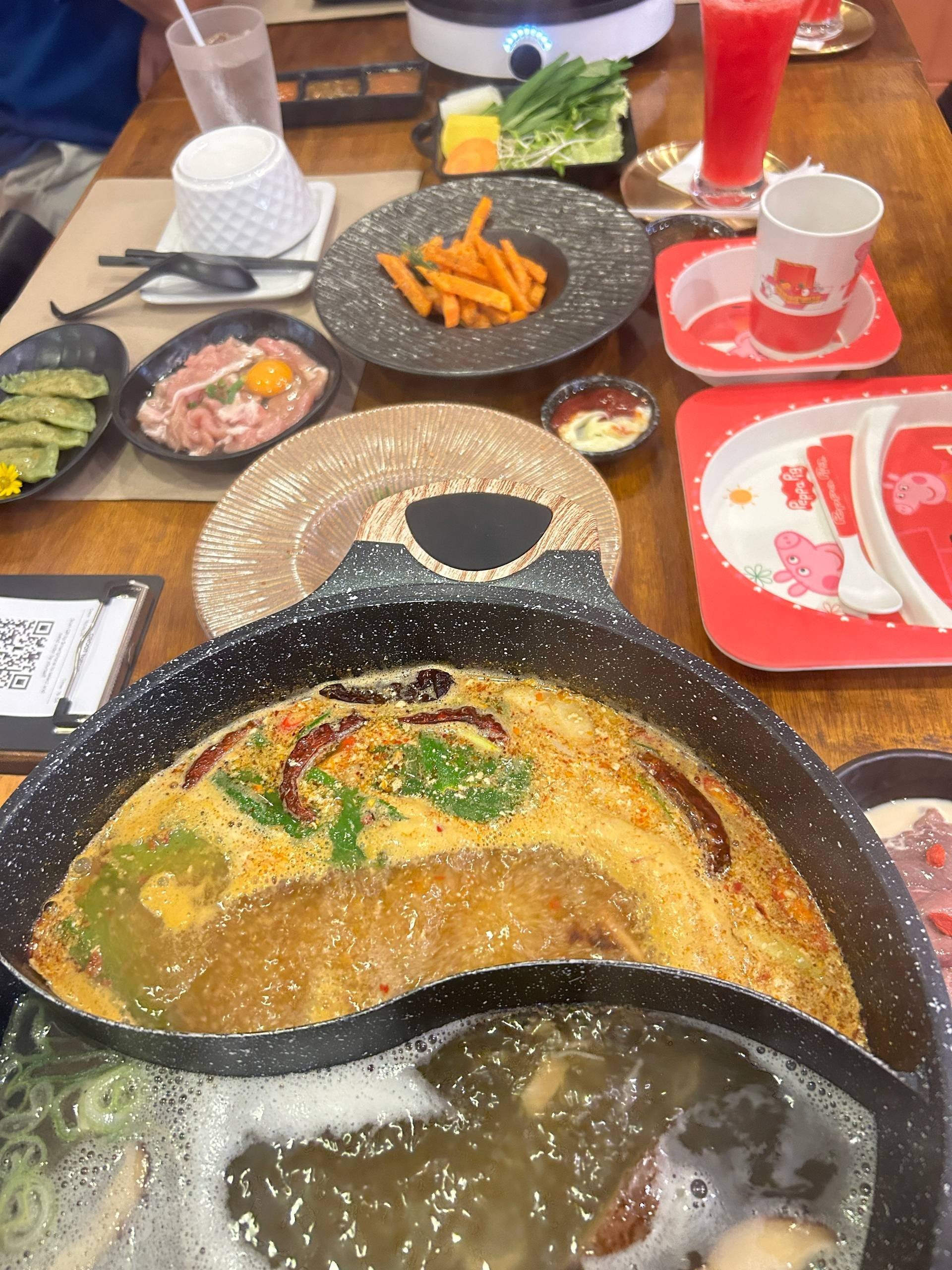 รีวิว GROOT hotpot ศาลายา - ความอร่อย