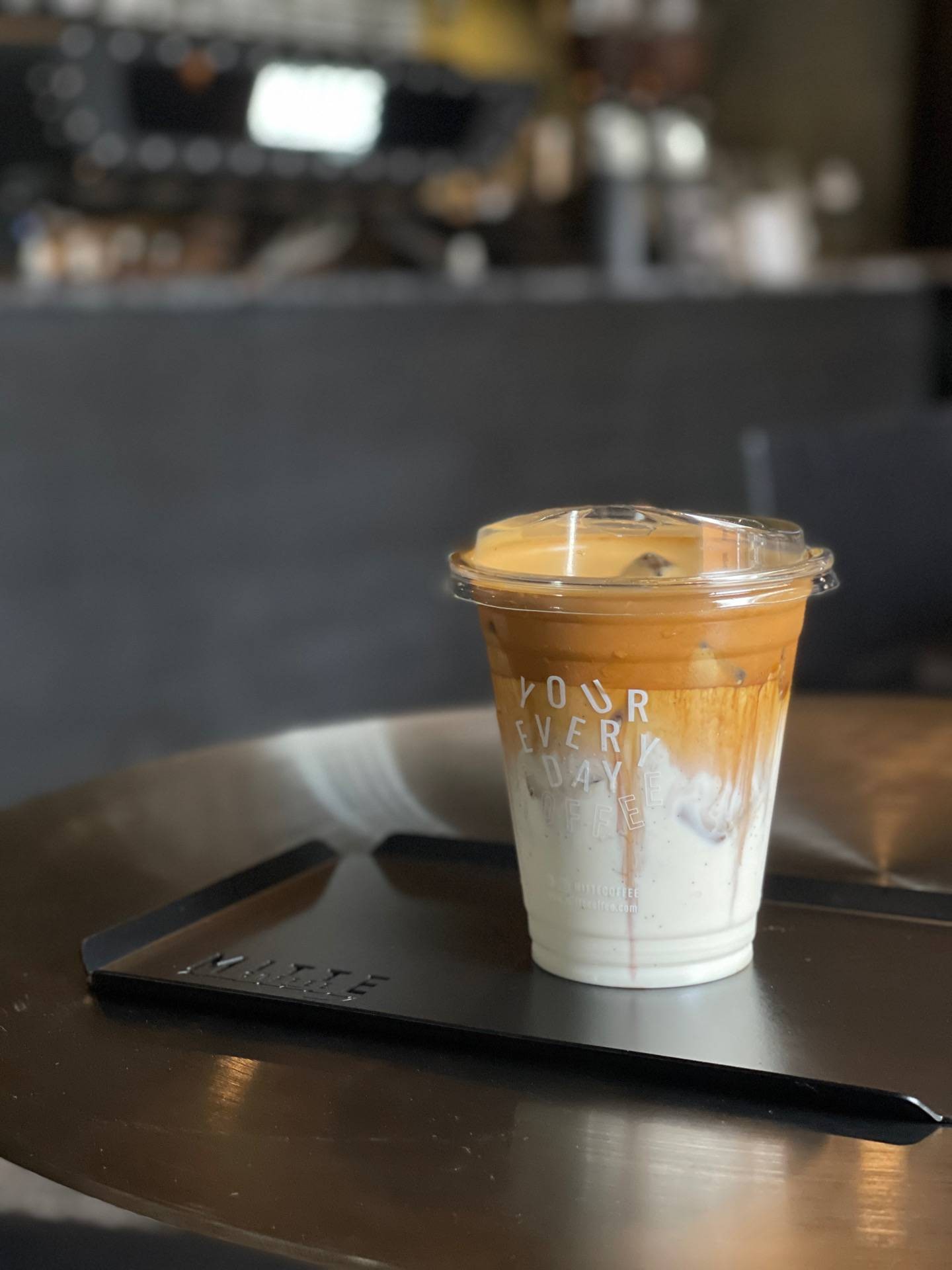 รีวิว Mitte Coffee Roastery ซอยแจ้งวัฒนะ 43/1 - ร้านโทน Dark กับรสชาติ ...